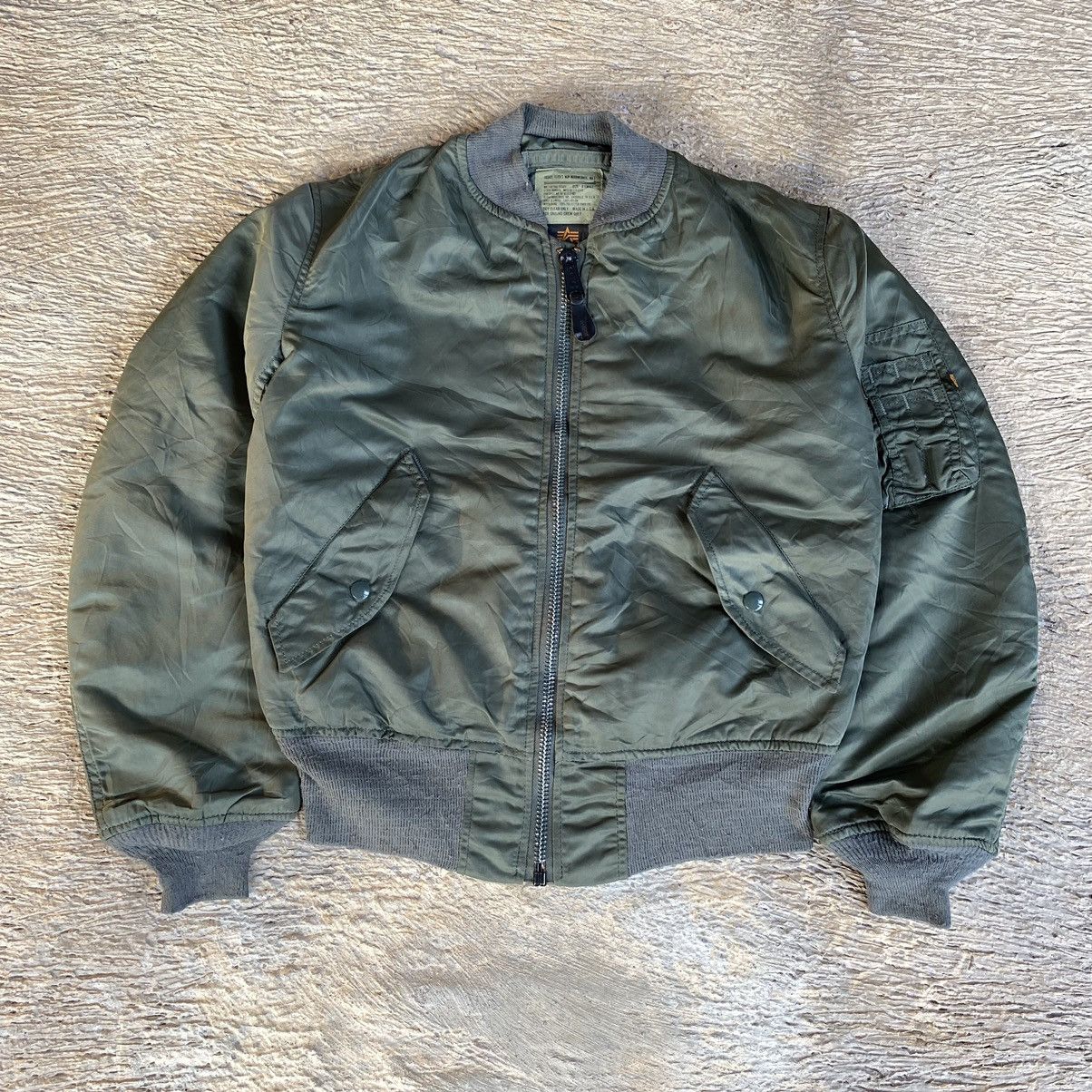 Alpha Industries Vintage 90’s Alpha Industries Flying Bomber Jacket Type MA-1 | Grailed