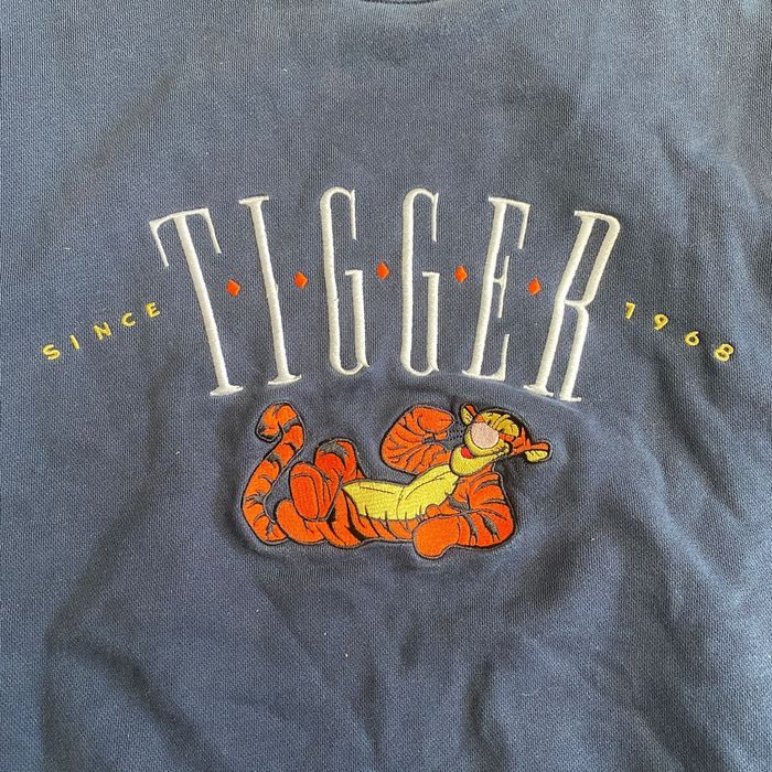 Disney Disney - Blue Tigger Embroidered Crew Neck Sweatshirt 1990s ...