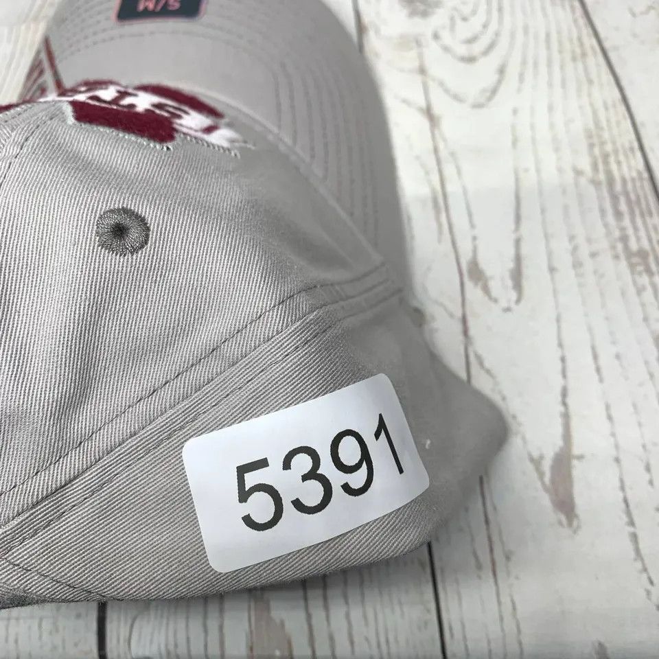 Adidas Mississippi State Bulldogs NCAA S/M Hat Stretch Fitted Cap | Grailed