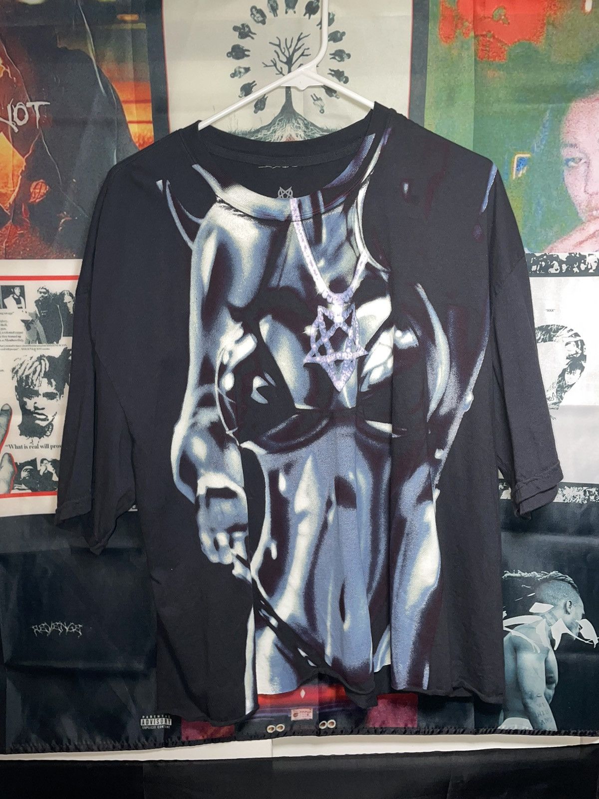Destroy Lonely Destroy Lonely Heartagram Bikini tee No Stylist Tour ...