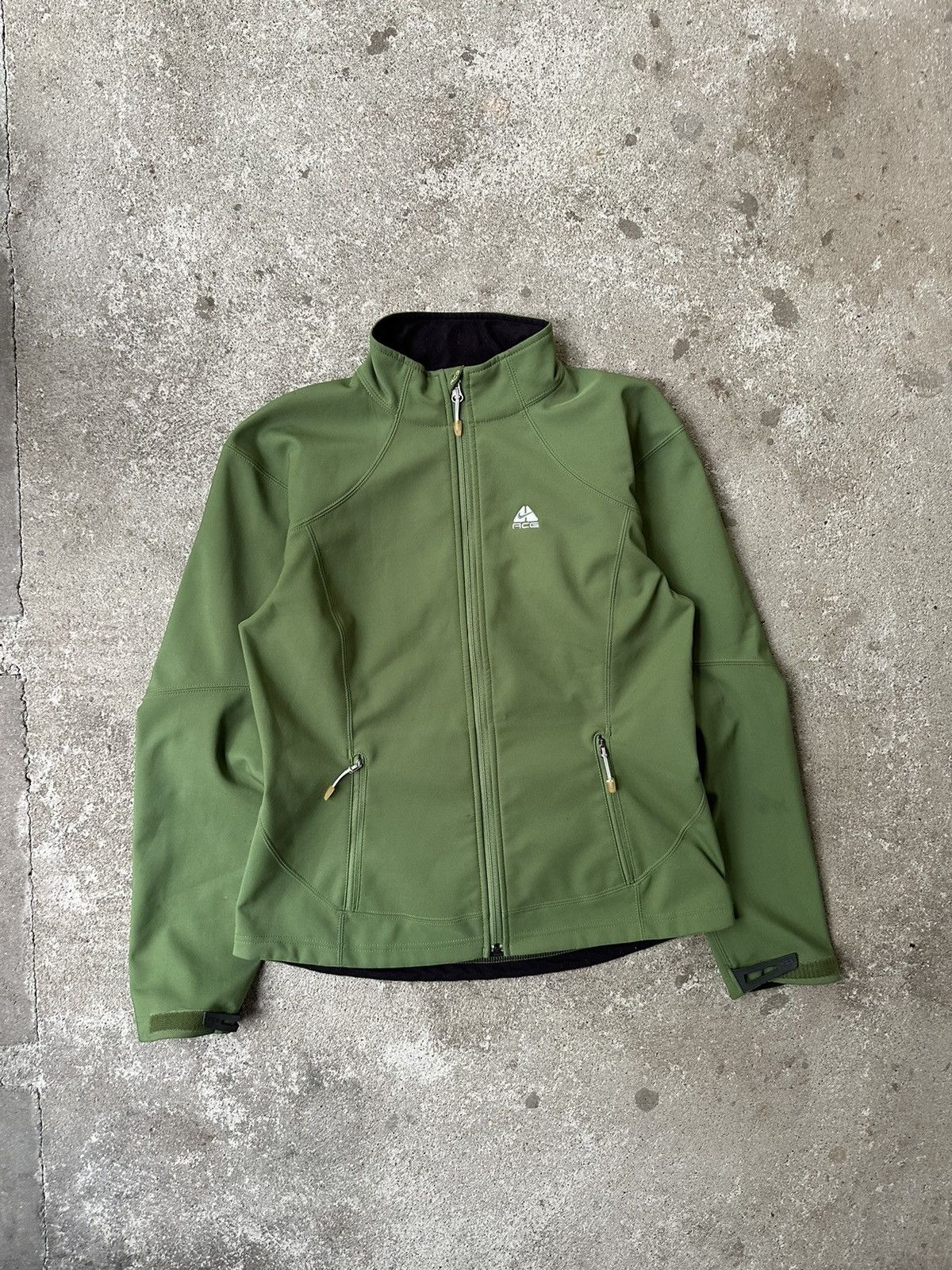 Nike × Nike ACG Nike ACG Windstopper Light Jacket | Grailed
