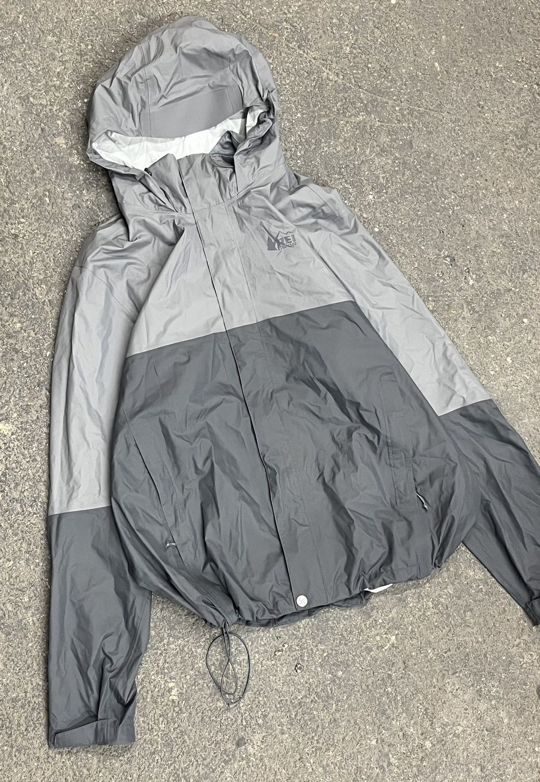 Goretex × Rei × Streetwear Gorpcore Rei rain jacket hype rare outdoor ...