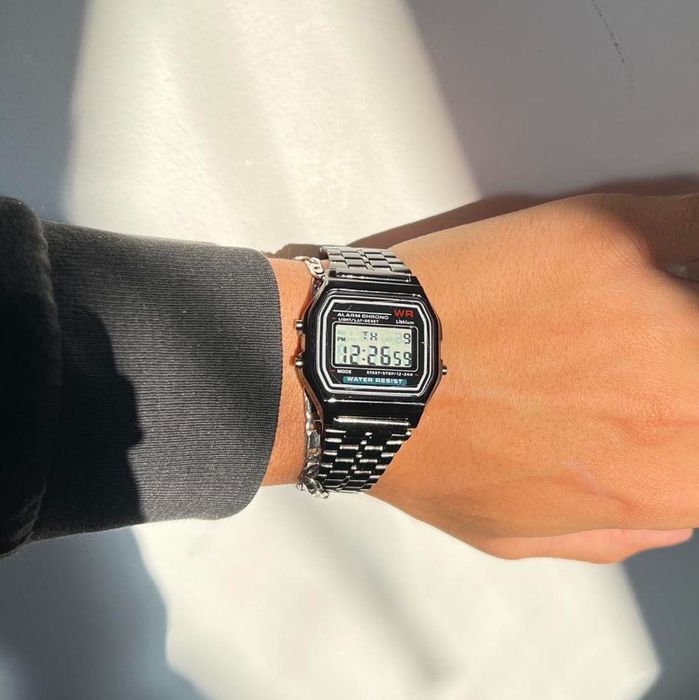 Casio Y2K 2000s vintage style black stainless steel digital watch | Grailed