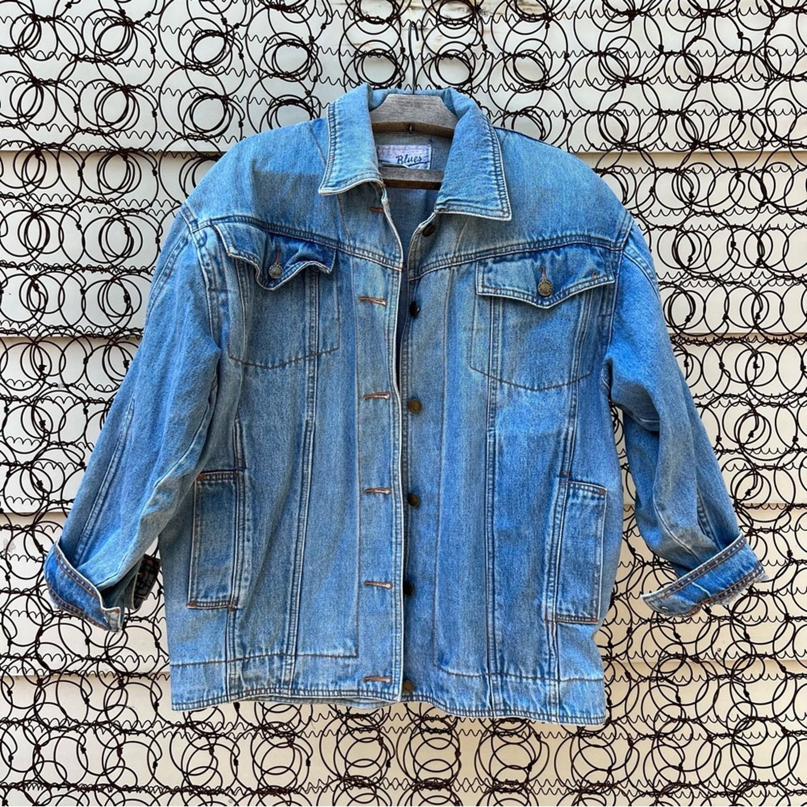 Vintage 90s Weathered Blues light oversize denim Jean trucker jacket ...