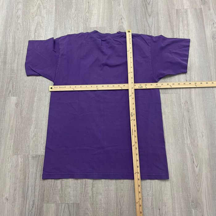 Vintage VINTAGE 90s Looney Tunes Six Flags Road Runner Shirt | Grailed