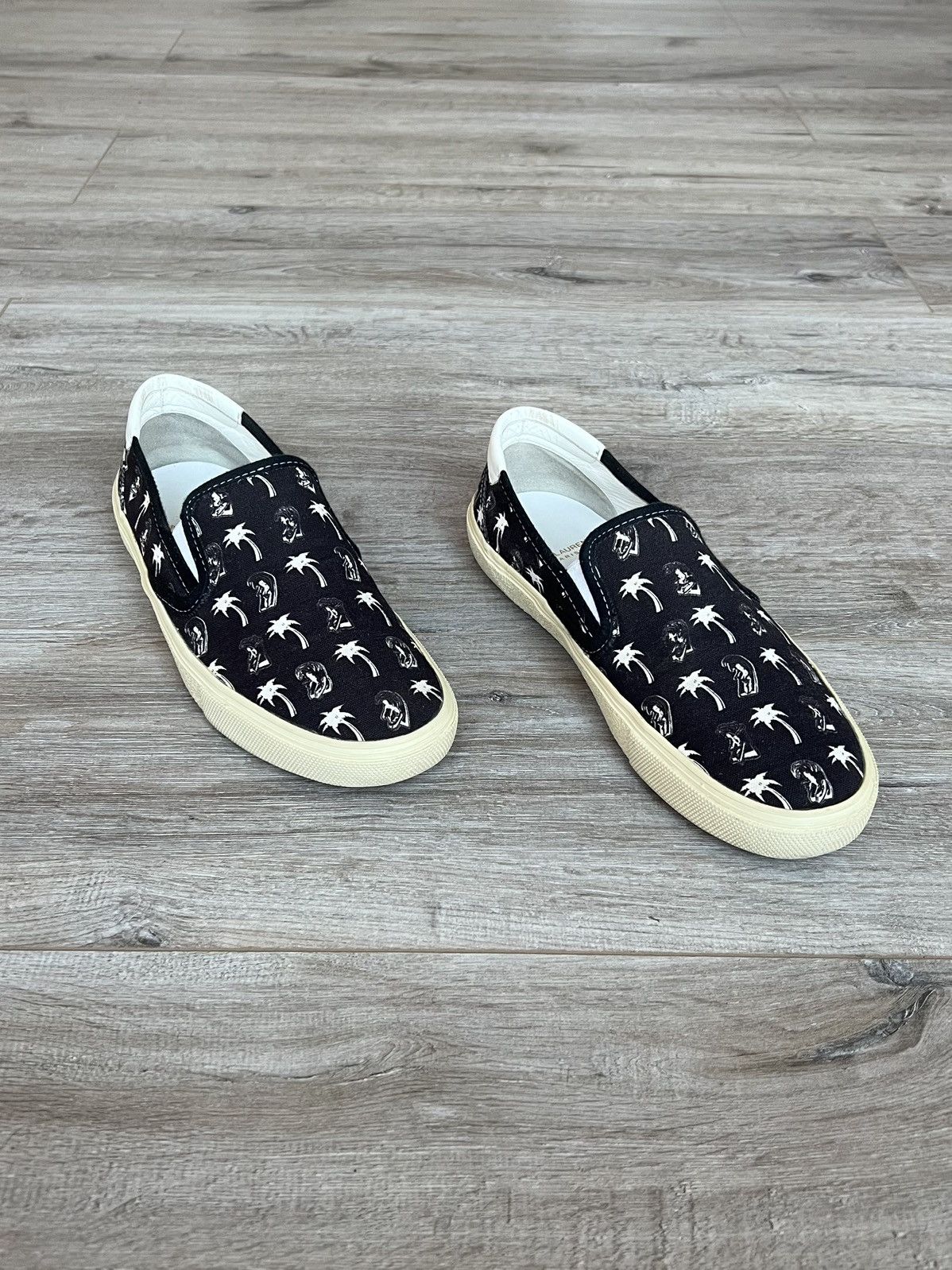 Saint Laurent Paris SAINT LAURENT Shoes Slip Ons Trainers SLP PARIS ...