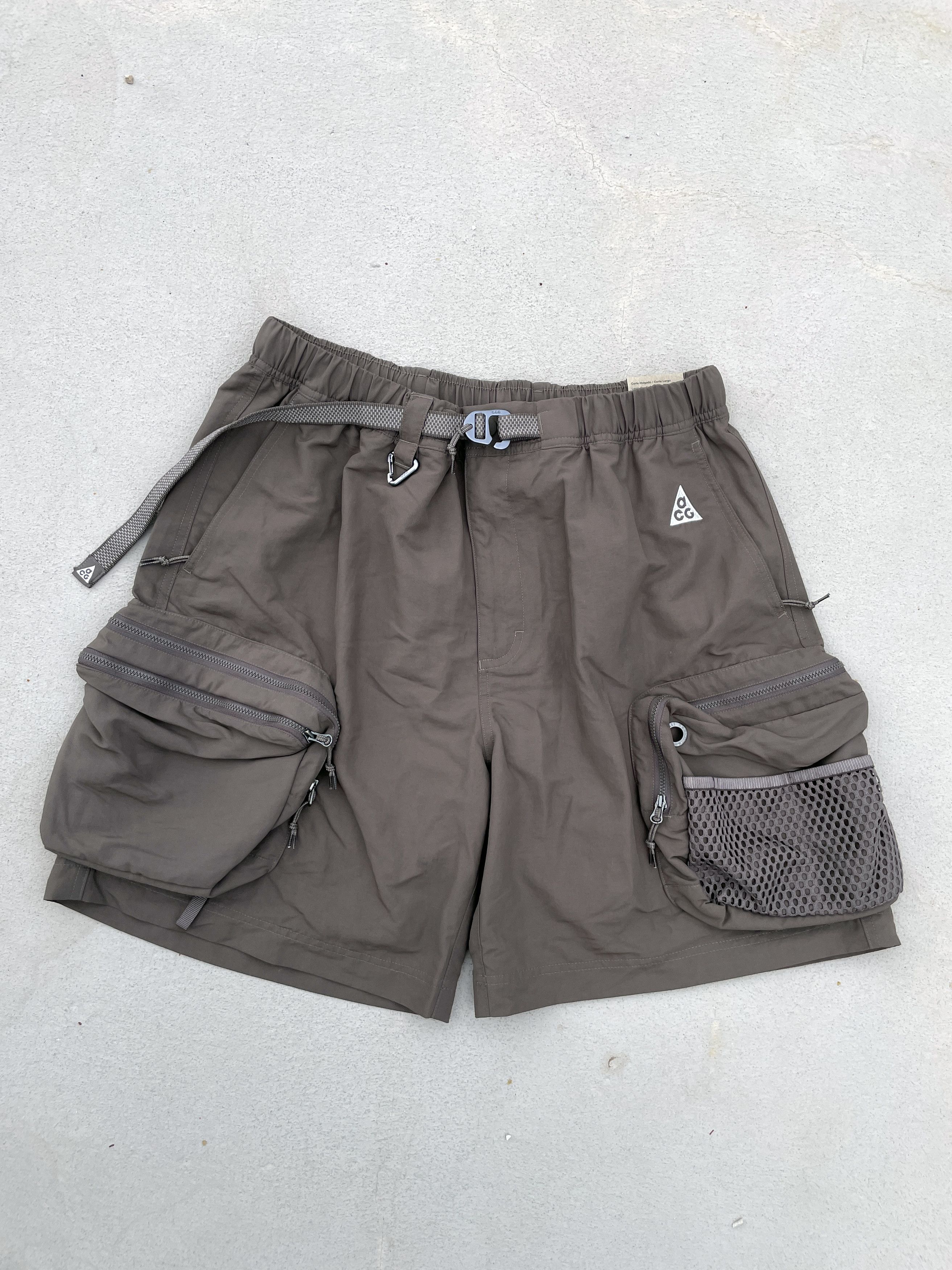 Nike ACG NIKE ACG Nylon Cargo Shorts. | Grailed