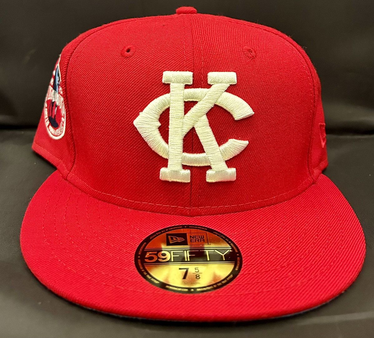 New Era 7 5/8 KANSAS CITY MONARCHS RED BLUE BRIM 100TH ANNIVER PATCH ...