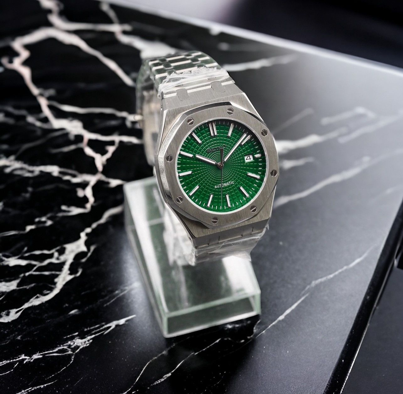 Seiko Seiko Royal Oak Green Dial Steel Automatic AP Style Watch | Grailed