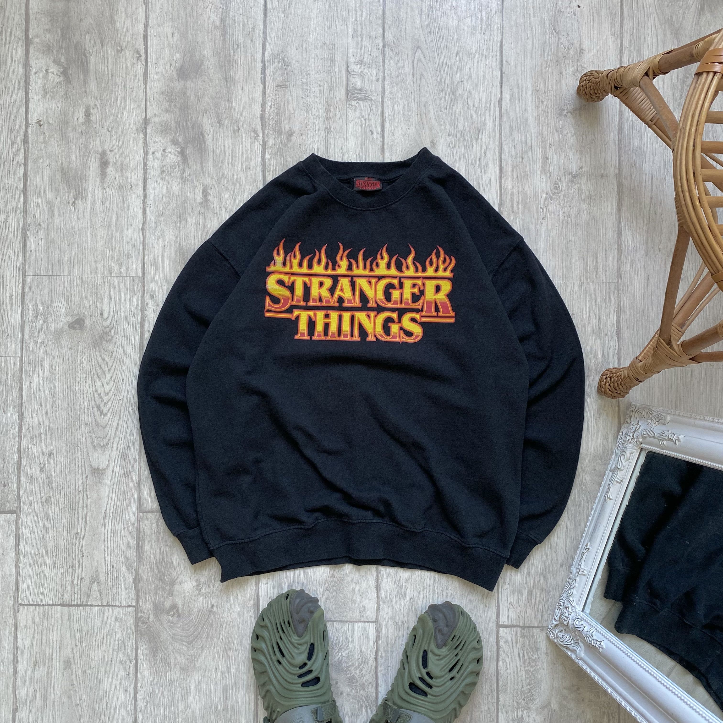Expert Horror 🔥 Flame Logo Stranger Things Boxy sweatshirt Vintage 00s ...
