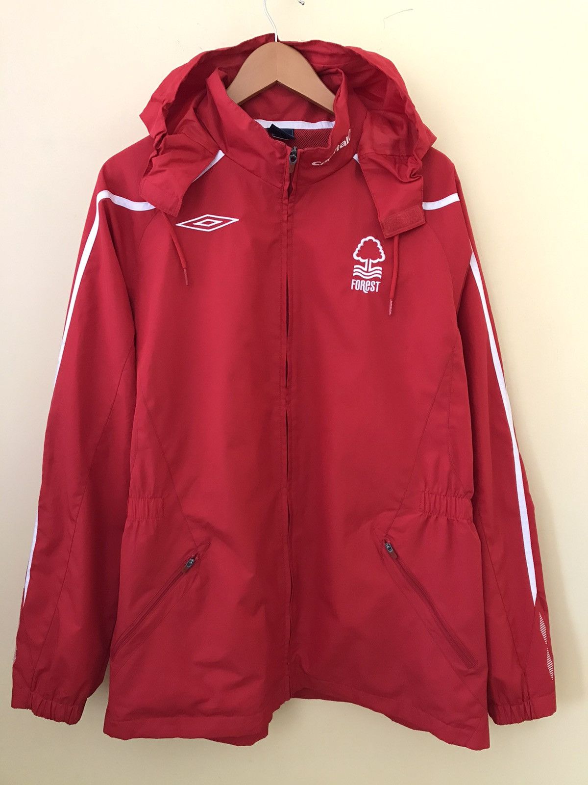 Soccer Jersey × Sportswear × Umbro Nottingham Forest FC Umbro football ...