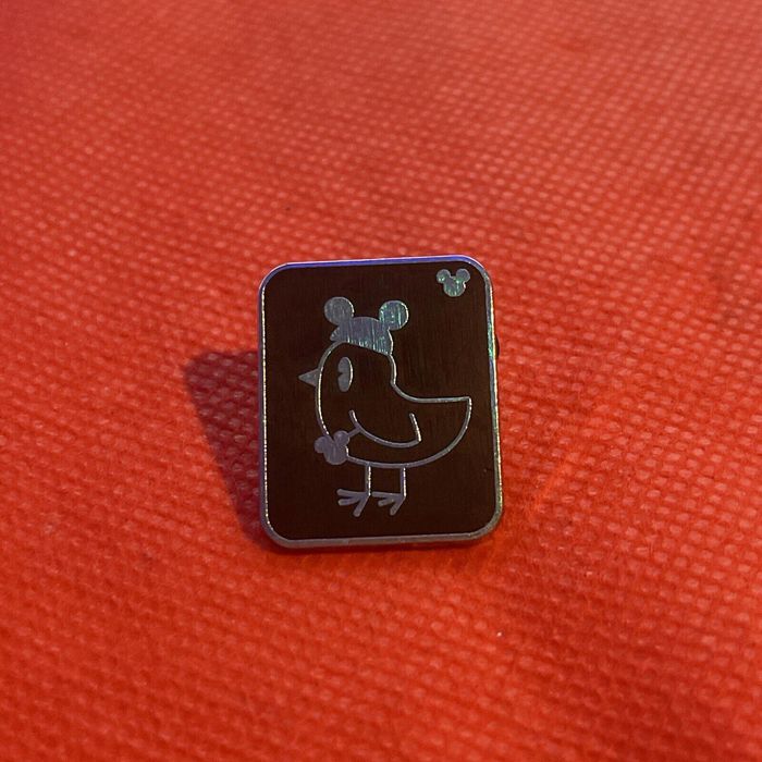 Disney DISNEY -- BIRD -- BLACK & SILVER -- HIDDEN MICKEY PIN | Grailed