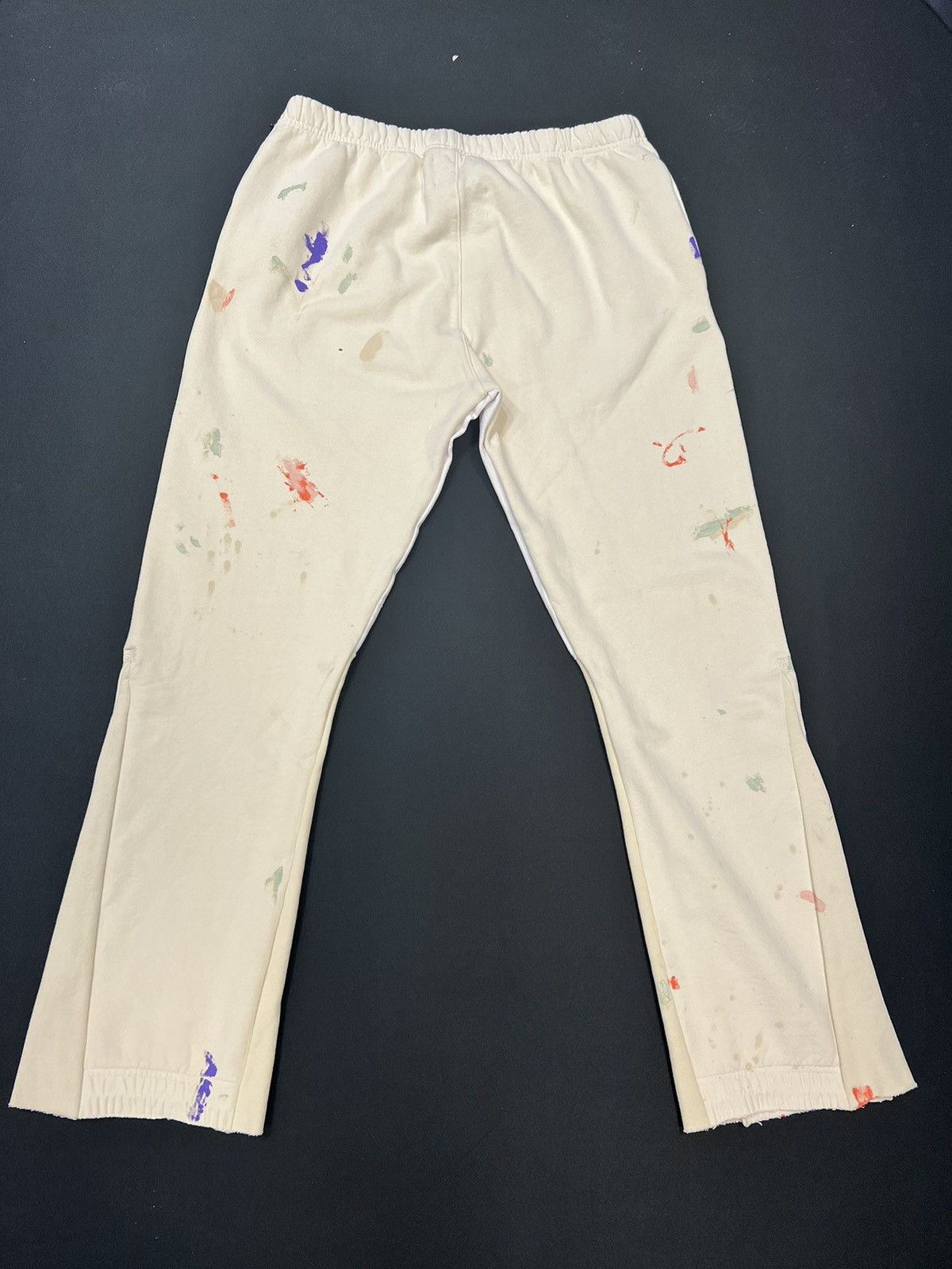 Gallery Dept. Gallery Dept. Logo Paint Splatter Cream Flare Sweatpants ...