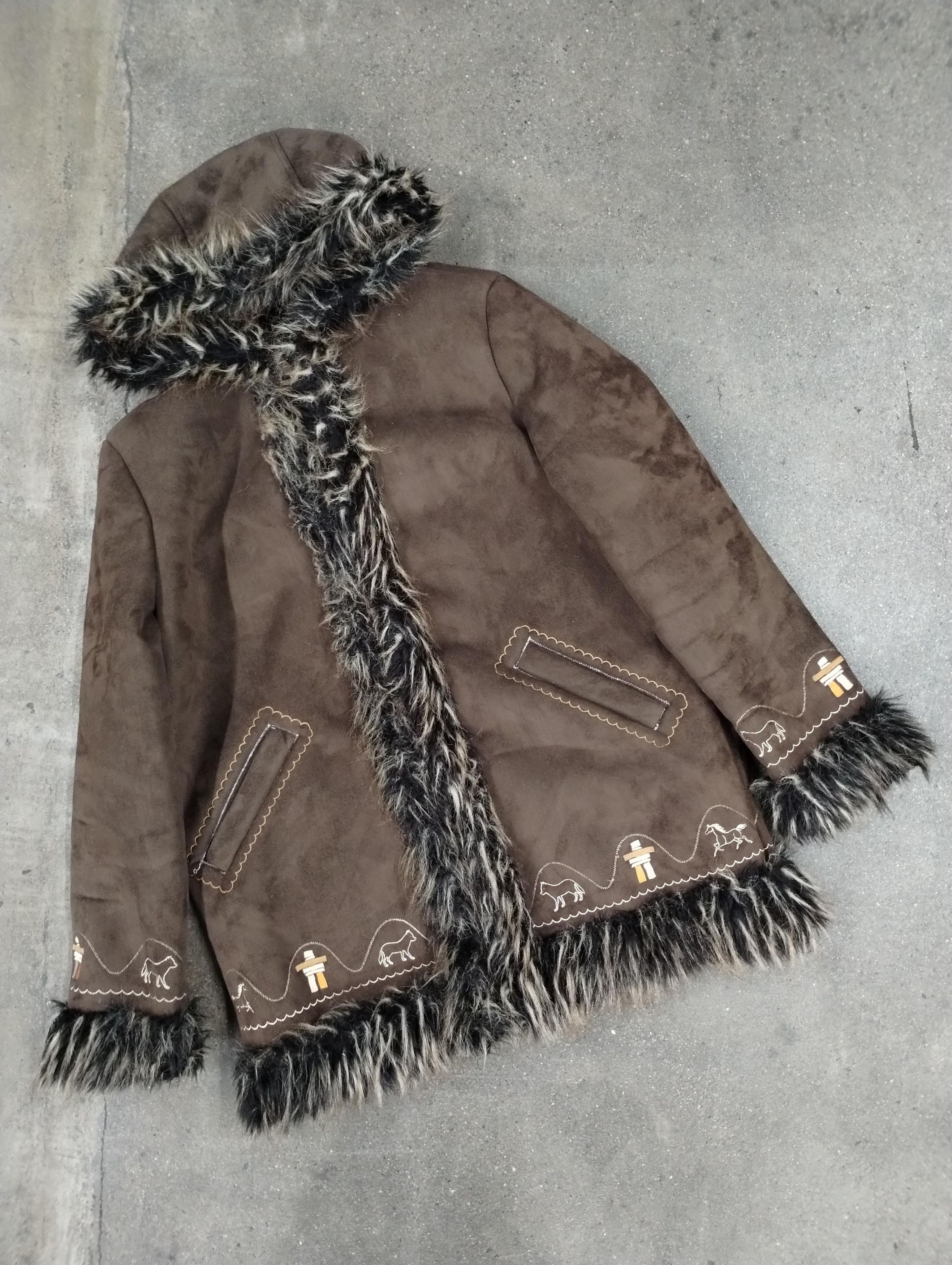 Streetwear × Vintage Vintage Ameri Mode Native Faux Fur Coat | Grailed
