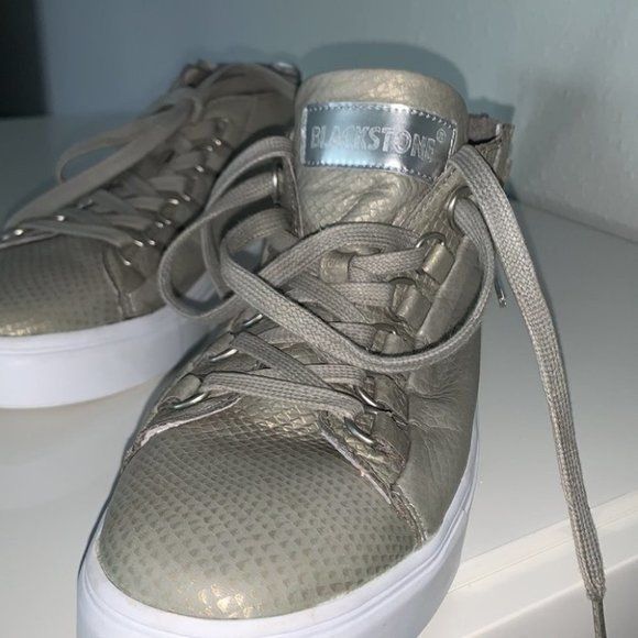 Blackstone BLACKSTONE Handcrafted Premium Leather Grey Metallic Snake E ...