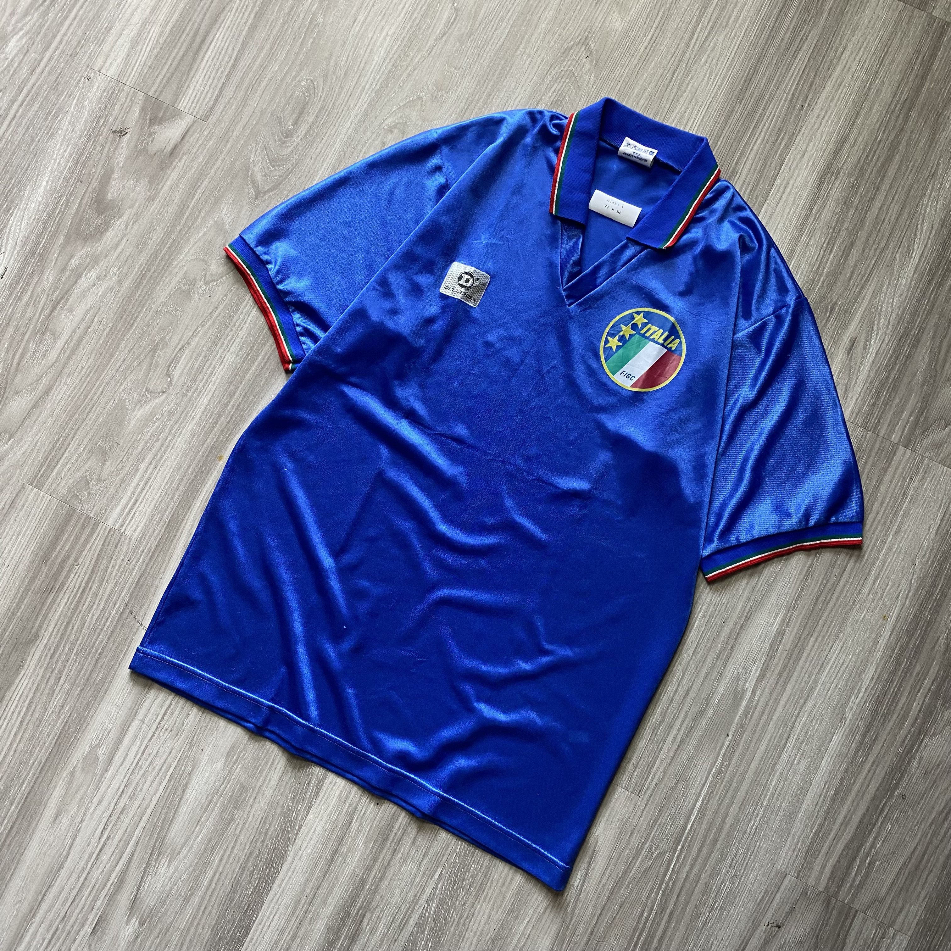 Vintage Vintage 90s Italia National Home Kit Jersey Blokecore | Grailed