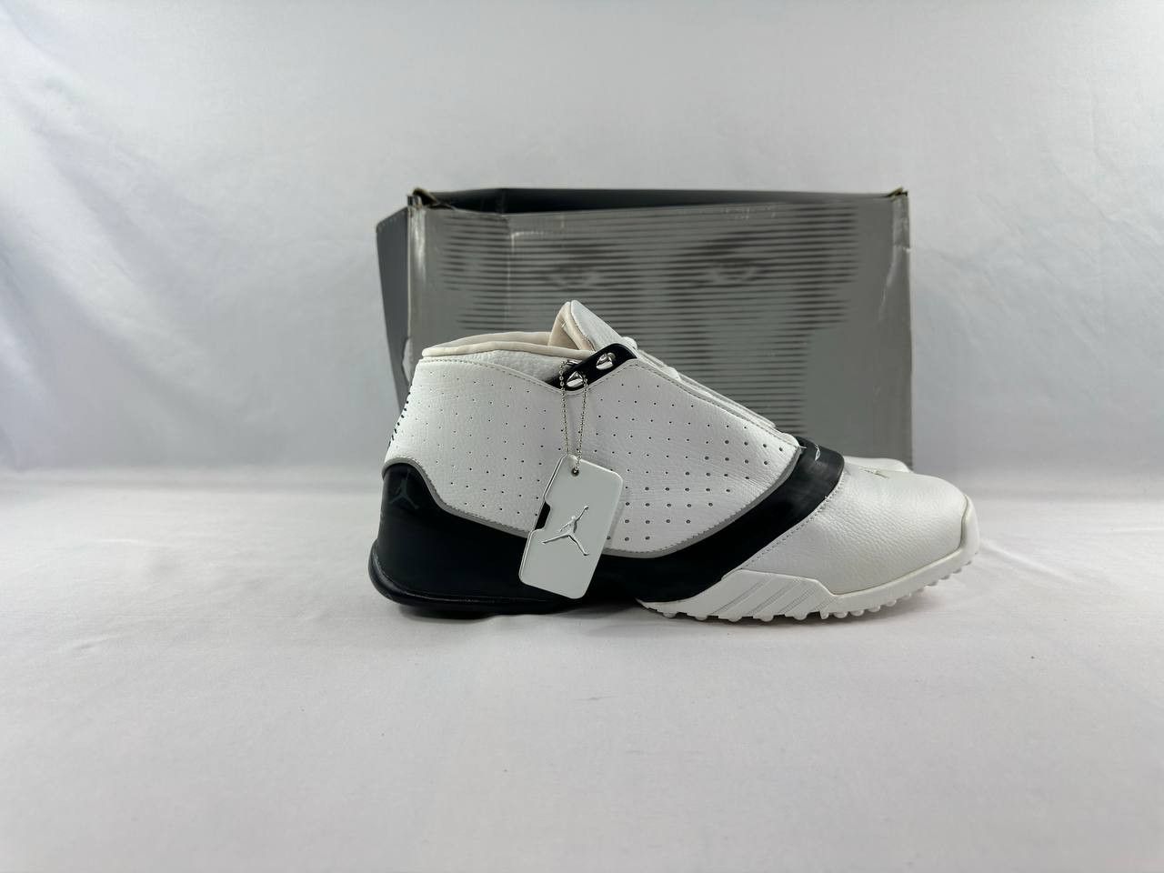 Nike Nike Air Jordan Jumpman Jet 2004 Basketball Shoes | Grailed