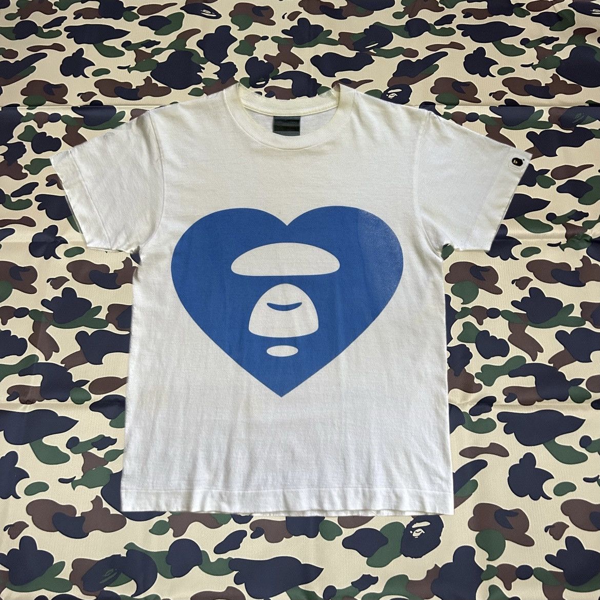 Bape Bape Exclusive Handprint Heart Tee | Grailed