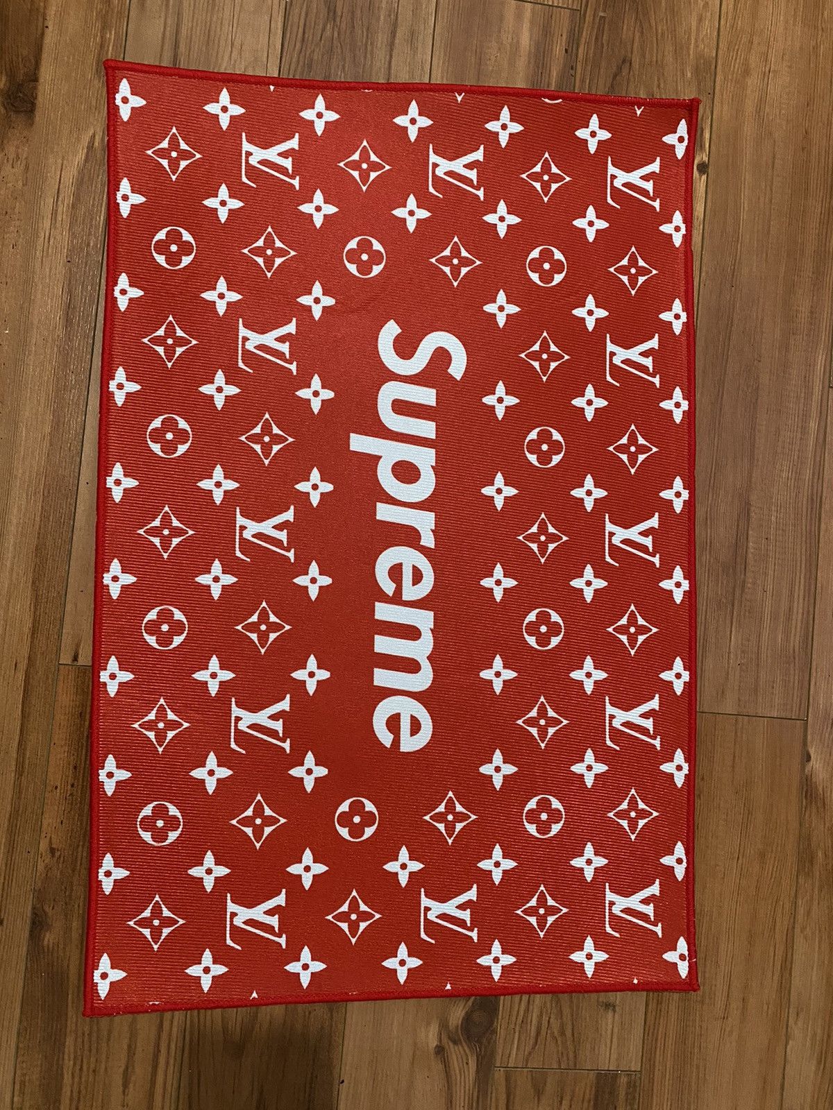 Supreme Custom supreme rug | Grailed