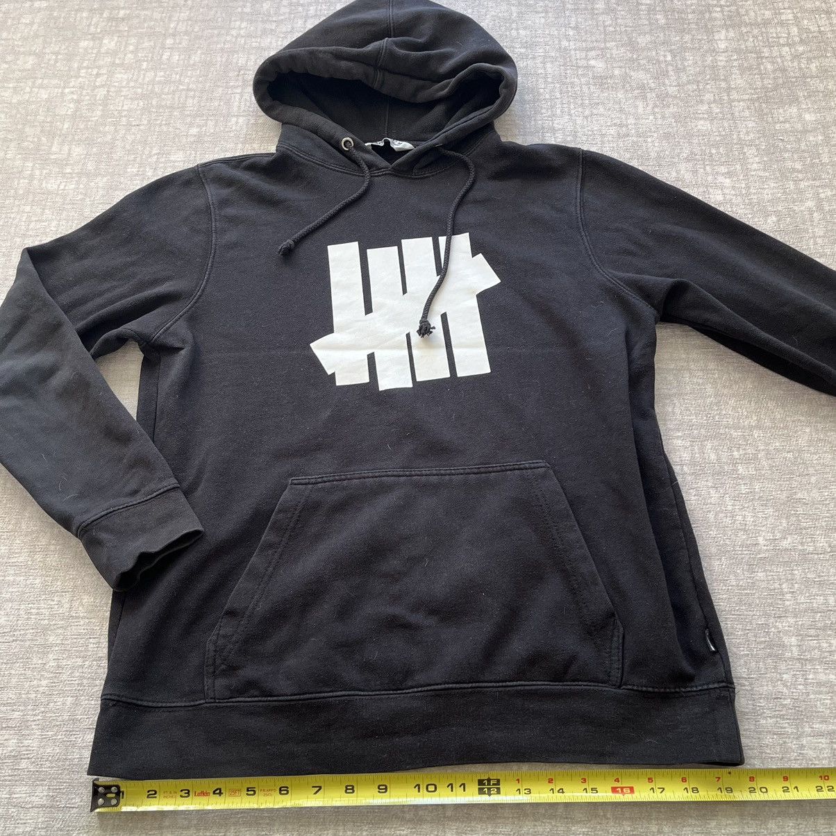 Streetwear × Undefeated Undefeated Hoodie | Grailed
