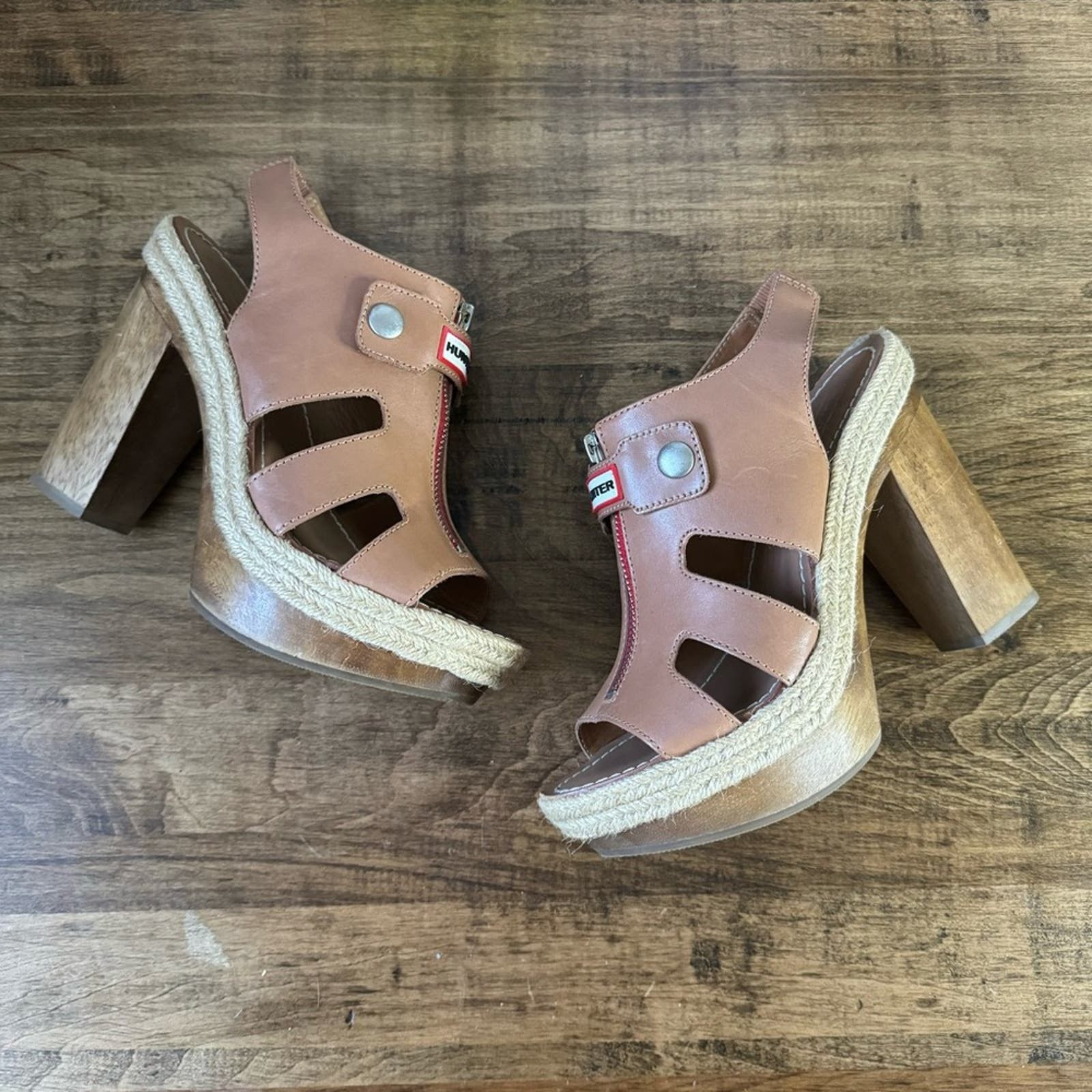 Hunter Hunter Morant Leather Heeled Wedge Sandals | Grailed