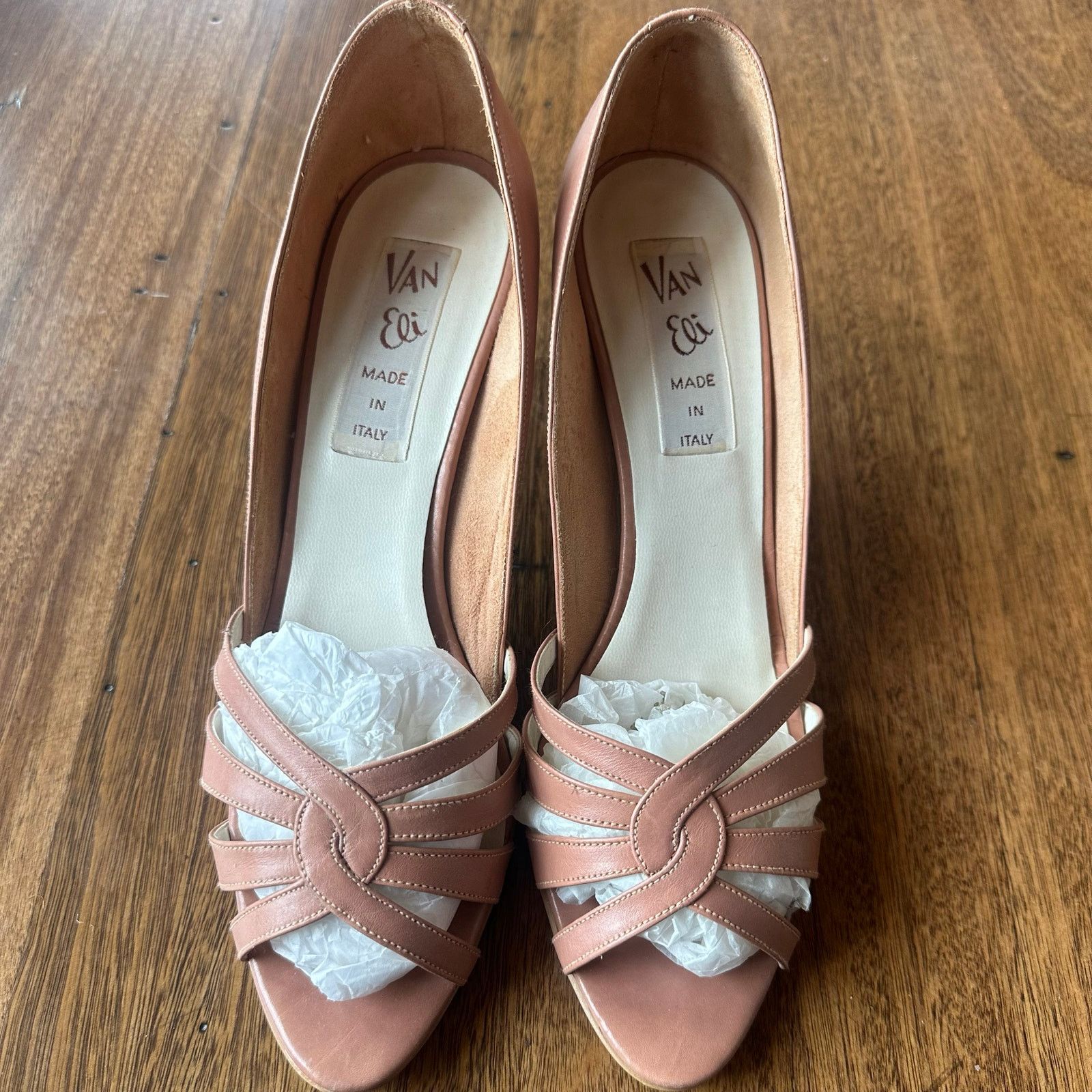 Vaneli Van Eli brand vintage Italian heels pink | Grailed