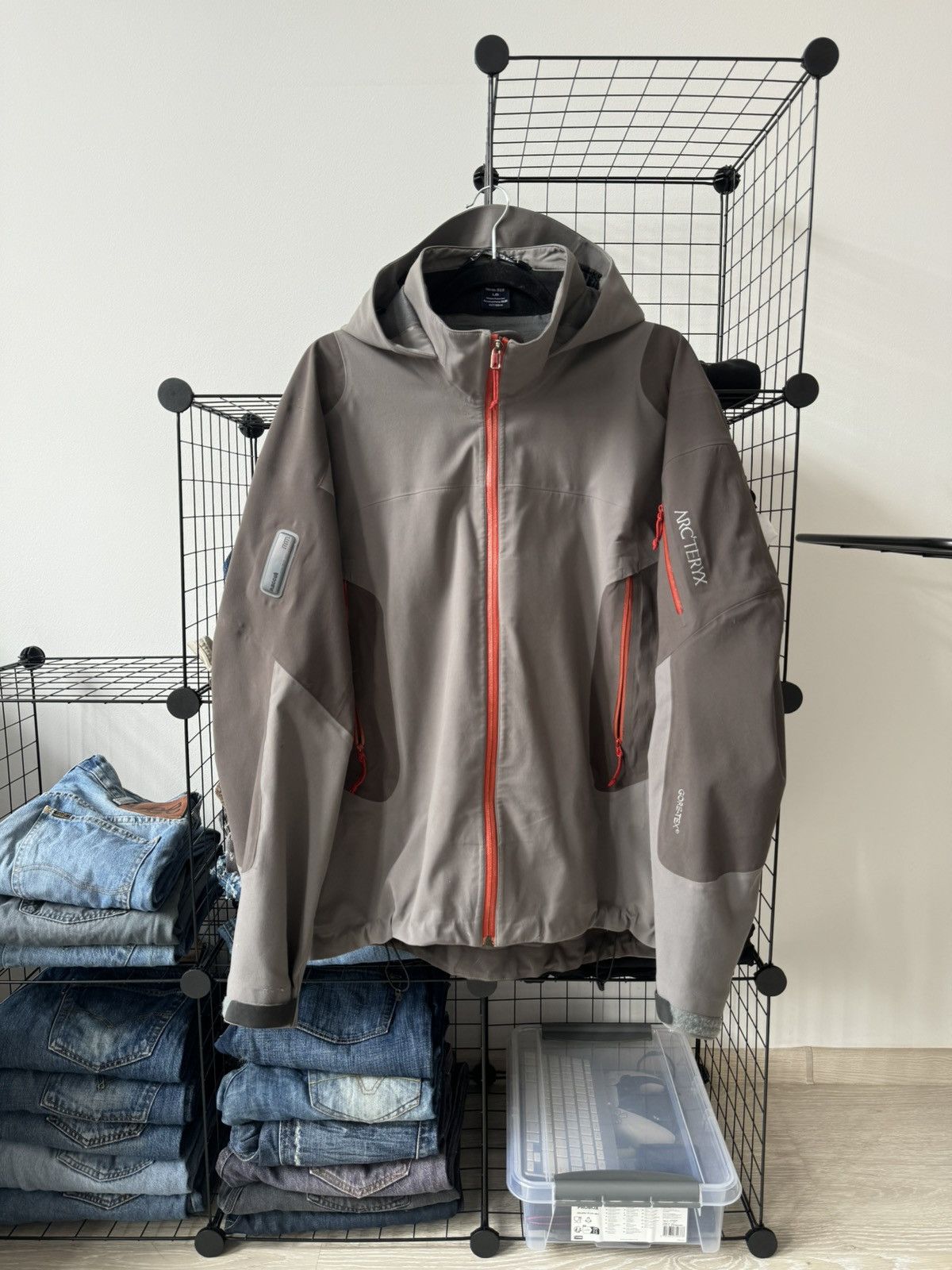 Arc'Teryx 2006 Vintage Arcteryx Stingray Gore-Tex jacket Recco system ...