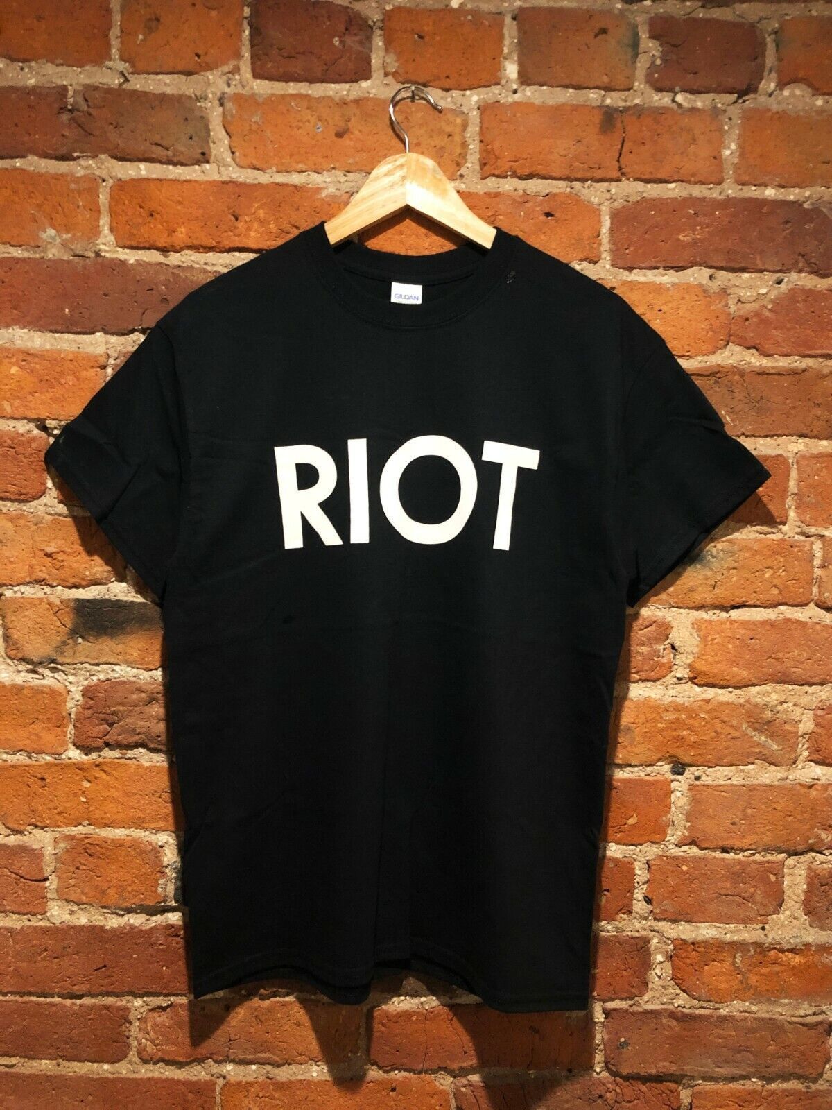 Vintage Always Sunny In Philadelphia RIOT T-Shirt | Grailed