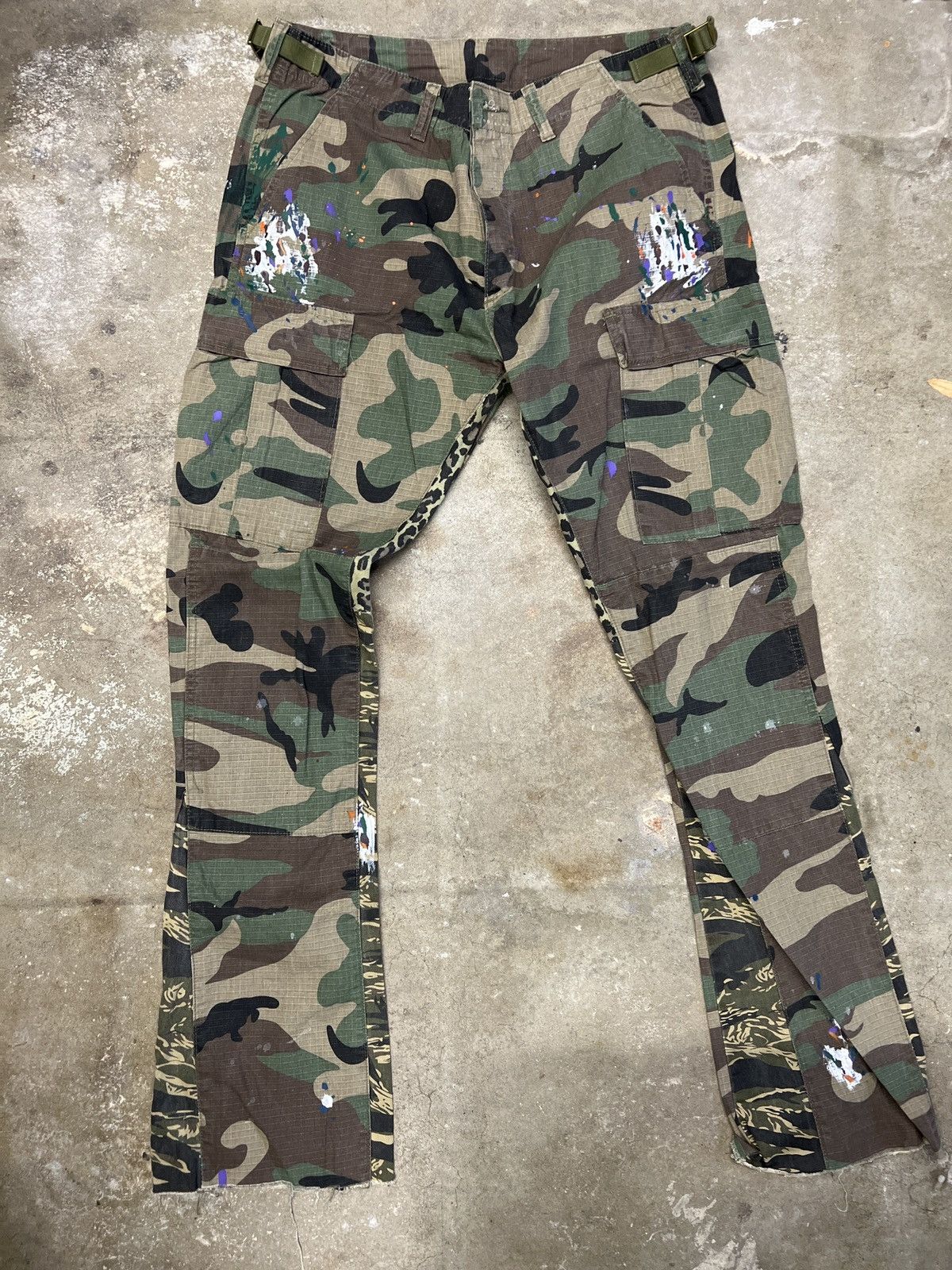 MNML × Streetwear mnml camo pants | Grailed