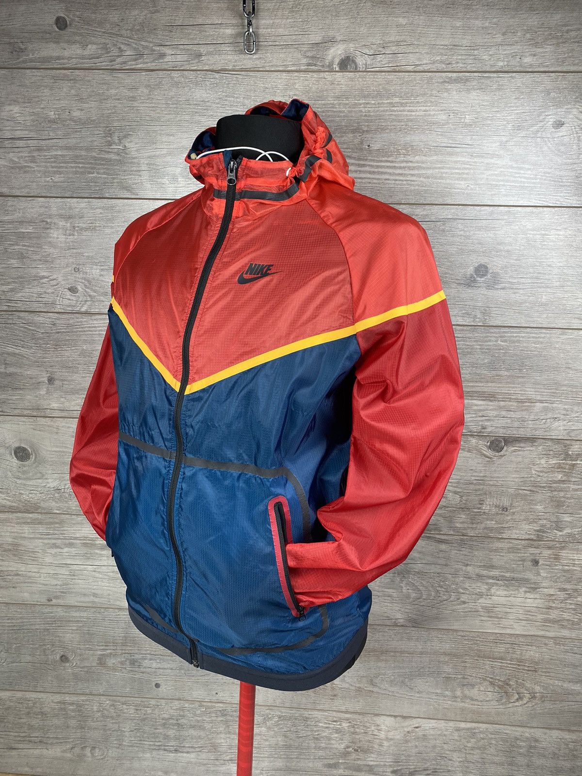 Nike × Streetwear × Vintage NIKE TECH RUNNING Windrunner Y2K style size ...