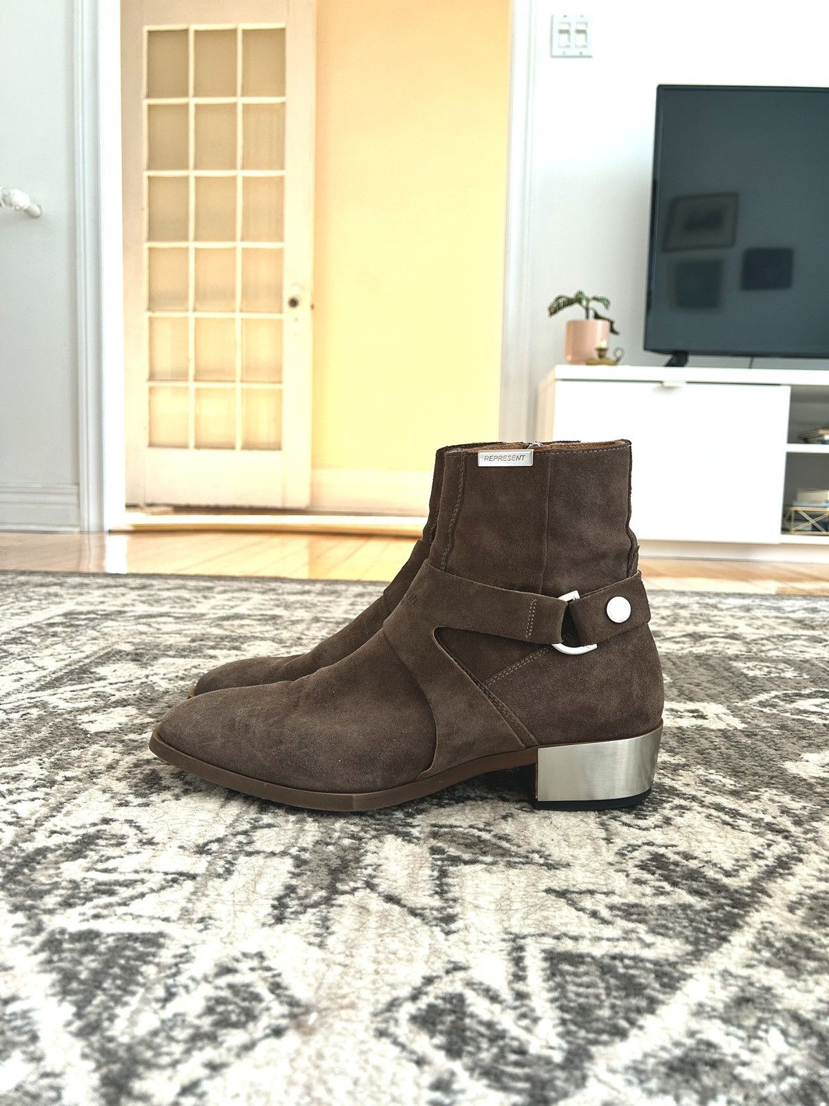 Represent Clo. Represent Clo. Beige Suede Boots | Grailed