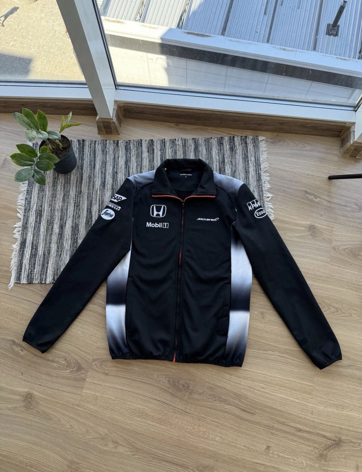 Malcolm McLaren McLAREN FORMULA 1 HONDA SOFT SHELL RACING JACKET MOBIL ...