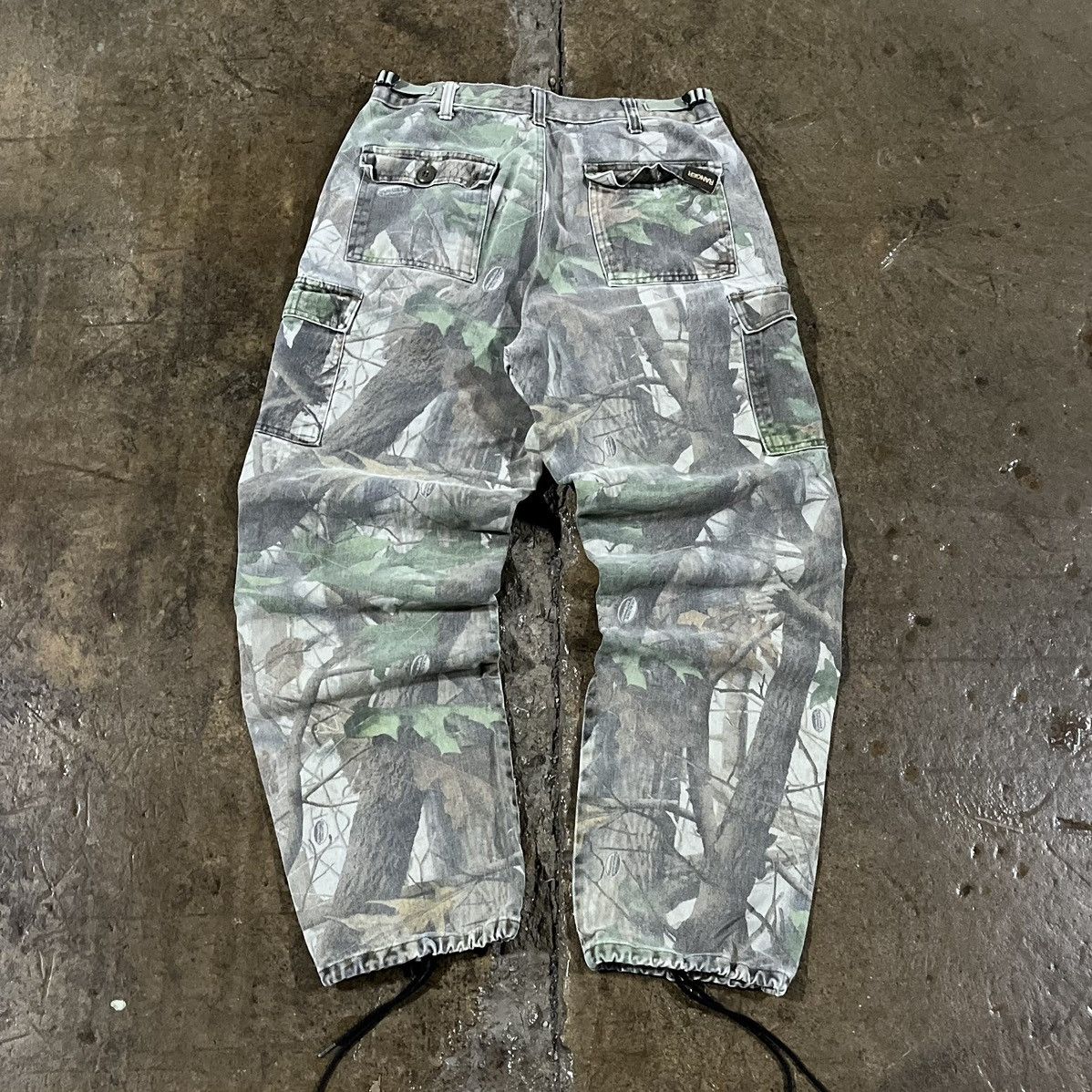 Vintage Crazy Y2K Camo Carhartt Style Realtree Cargo Skater Pants | Grailed
