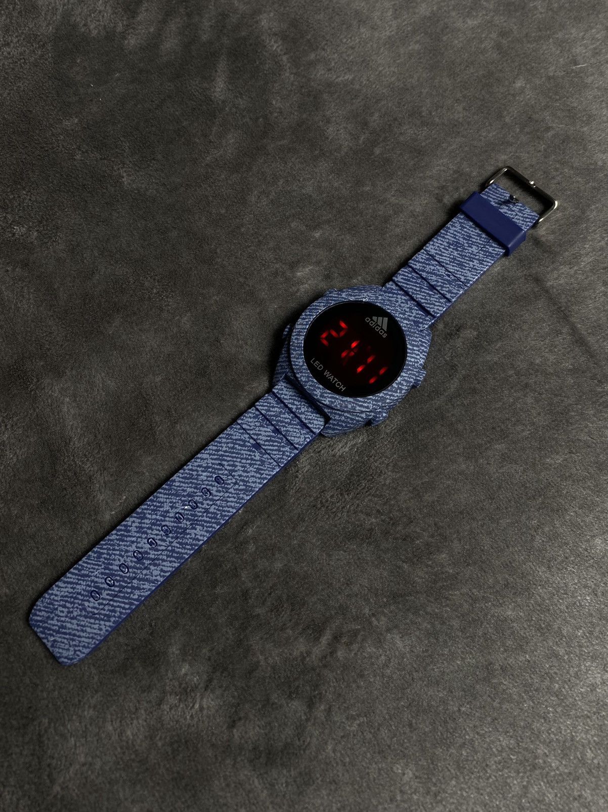 Streetwear × Vintage × Watch Futuristic Vintage Japanese Style LED ...
