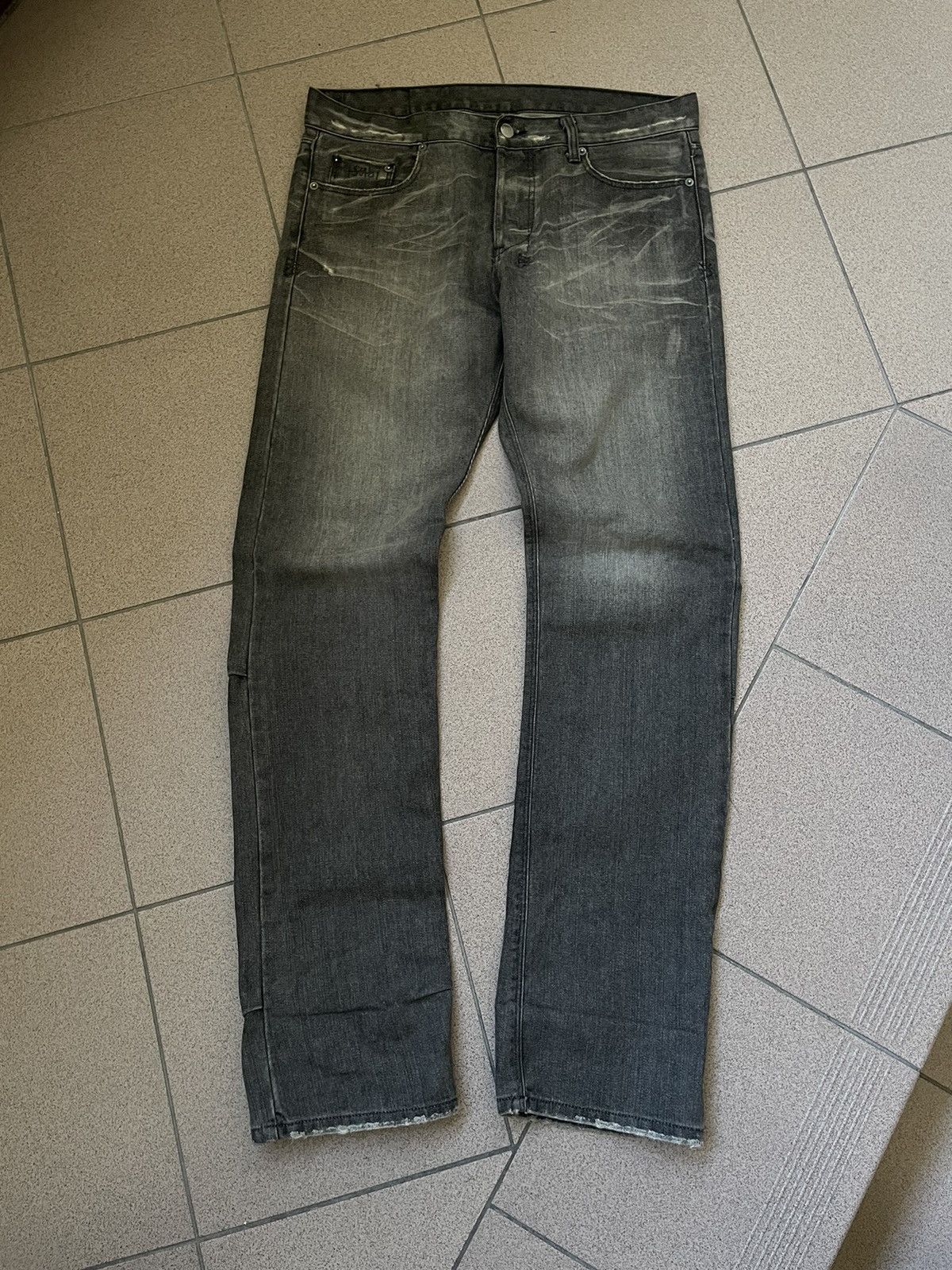 Avant Garde × Ksubi Ksubi rare dee dee worn gry style jeans pants | Grailed Avant Garde × Ksubi Ksubi rare dee dee worn gry style jeans pants | Grailed
