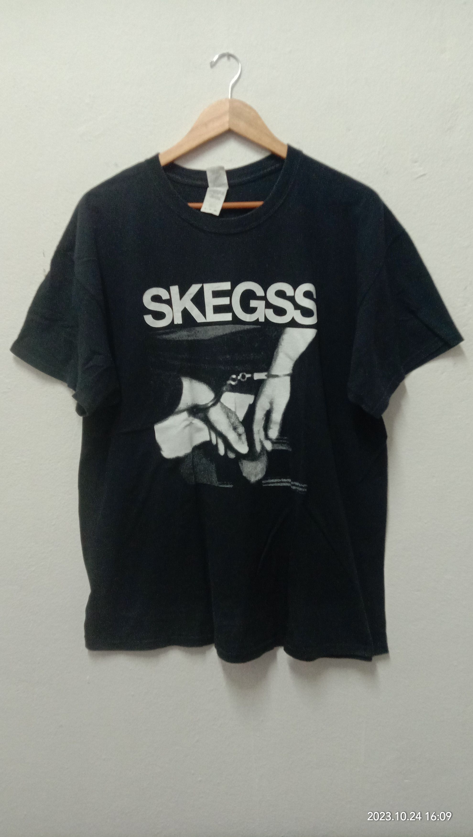 Band Tees × Rock Band × Rock T Shirt SKEGSS Australian Punk Rock | Grailed