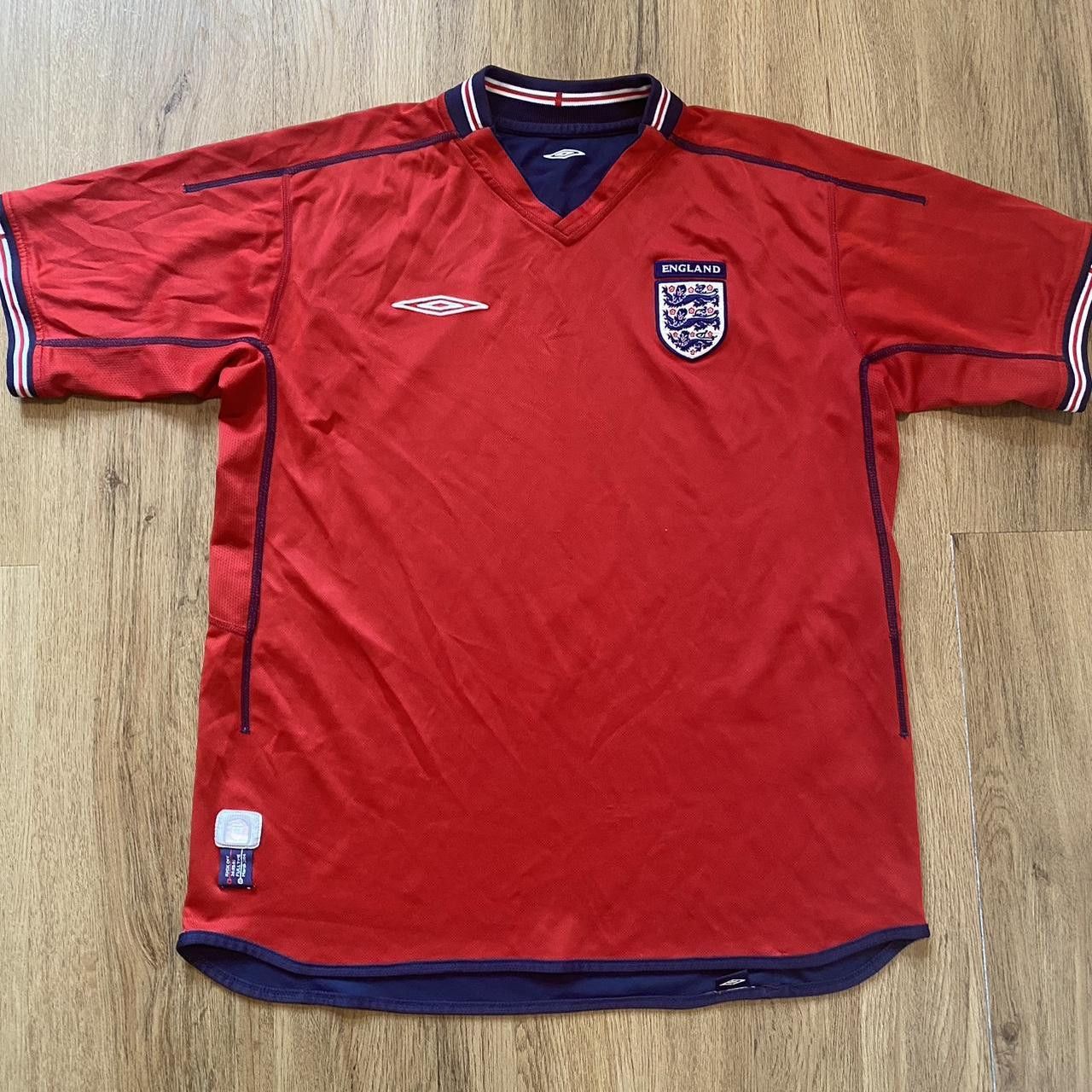Umbro 2002-04 England Away Umbro Reversible Football Shirt | Grailed