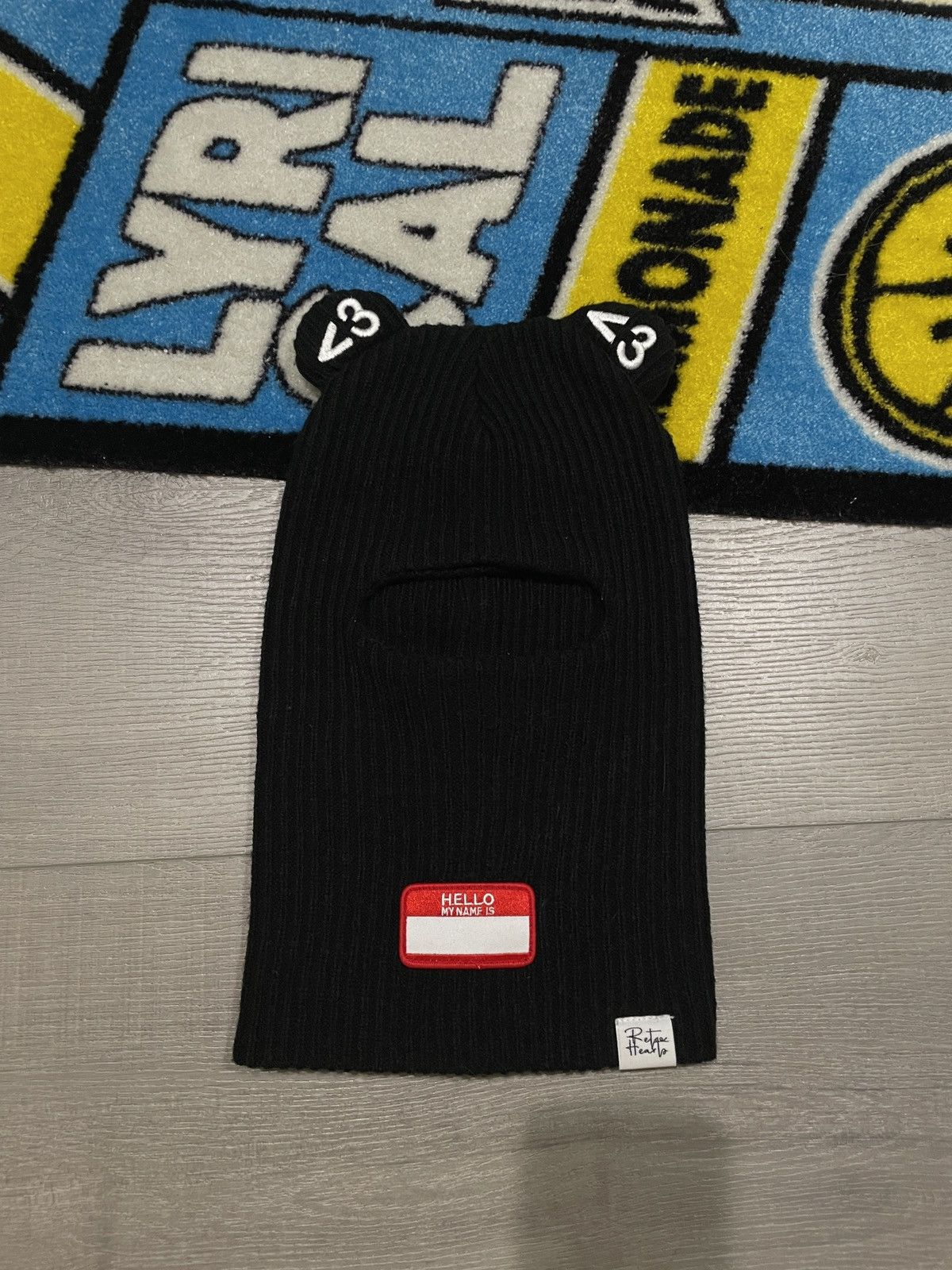 Streetwear Retro Hearts ski mask *RARE* | Grailed