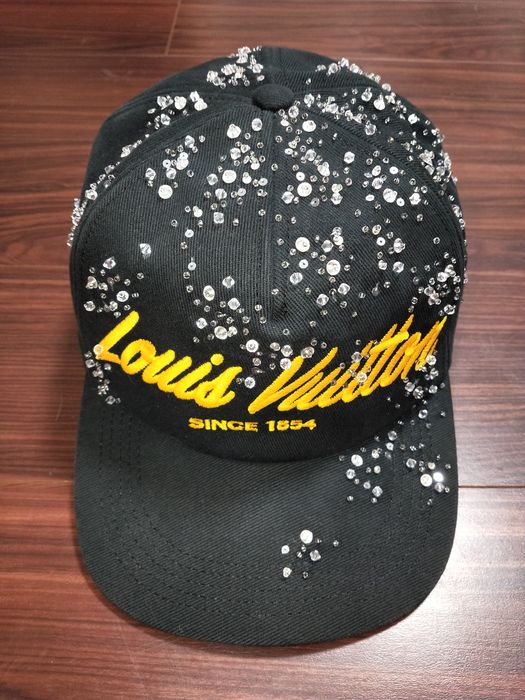 Louis Vuitton LV Script Crystals Cap | Grailed
