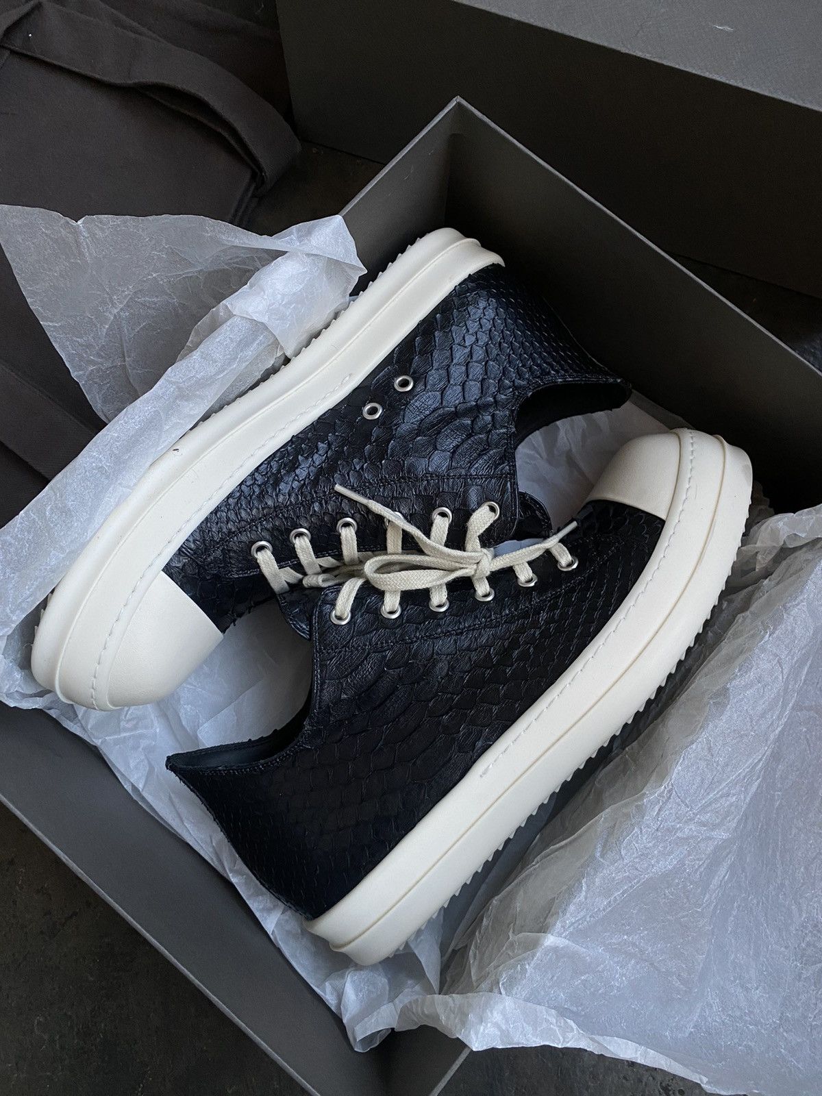 Rick Owens 🥩FAST SALE🥩VERY RARE Rick Owens Python Black Ramones 44IT ...
