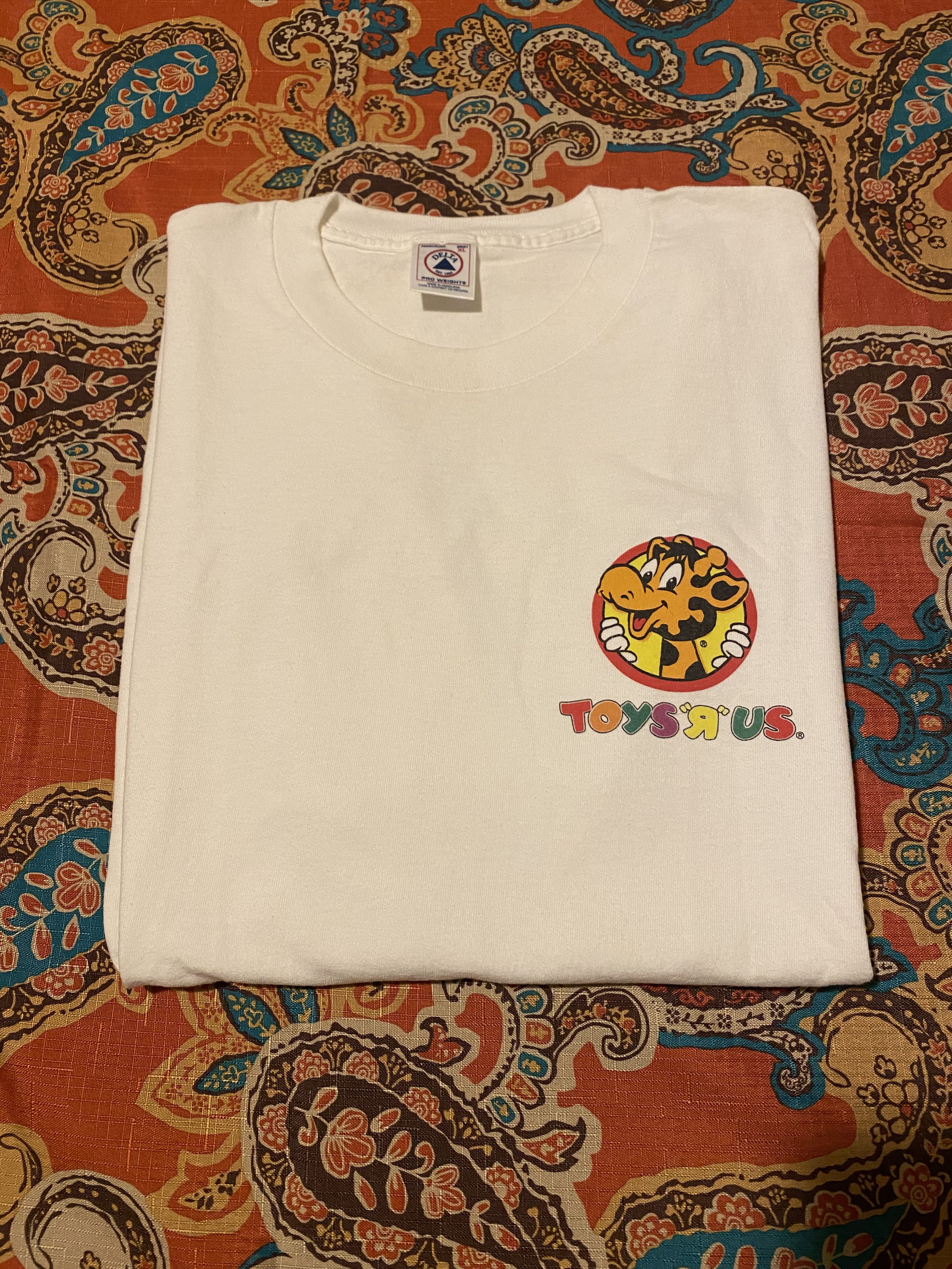 Streetwear Vintage Toys R Us Employee T-Shirt | Grailed