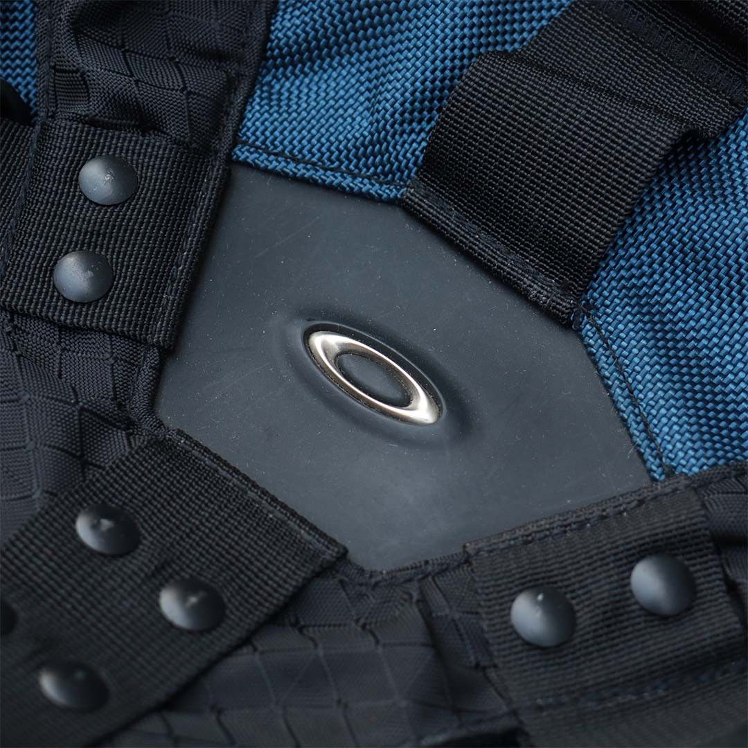 Oakley Oakley Icon Backpack 2.0 Black Navy - Y2K Bag | Vintage | Grailed