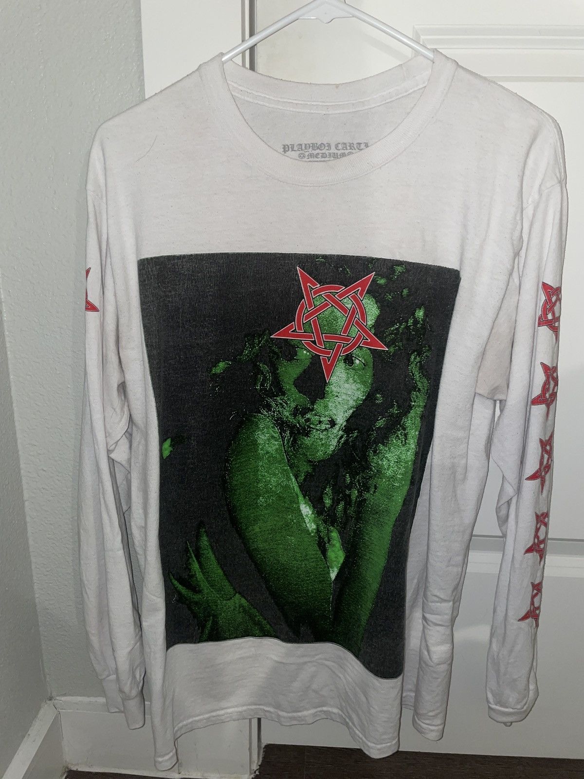 Playboi Carti Playboi carti pentagram die lit neon tour rare long ...
