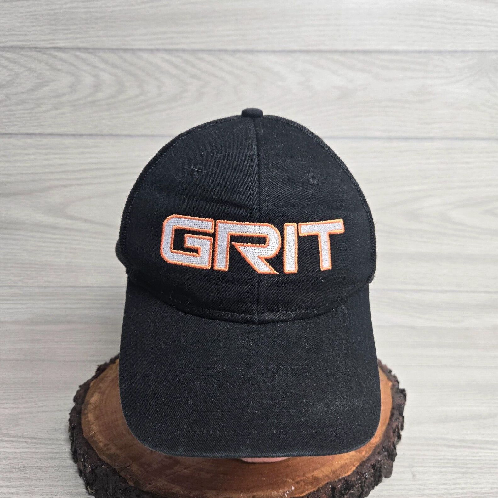 Vintage Grit Company Classic Mesh Back Adjustable Fit Trucker Style Hat ...