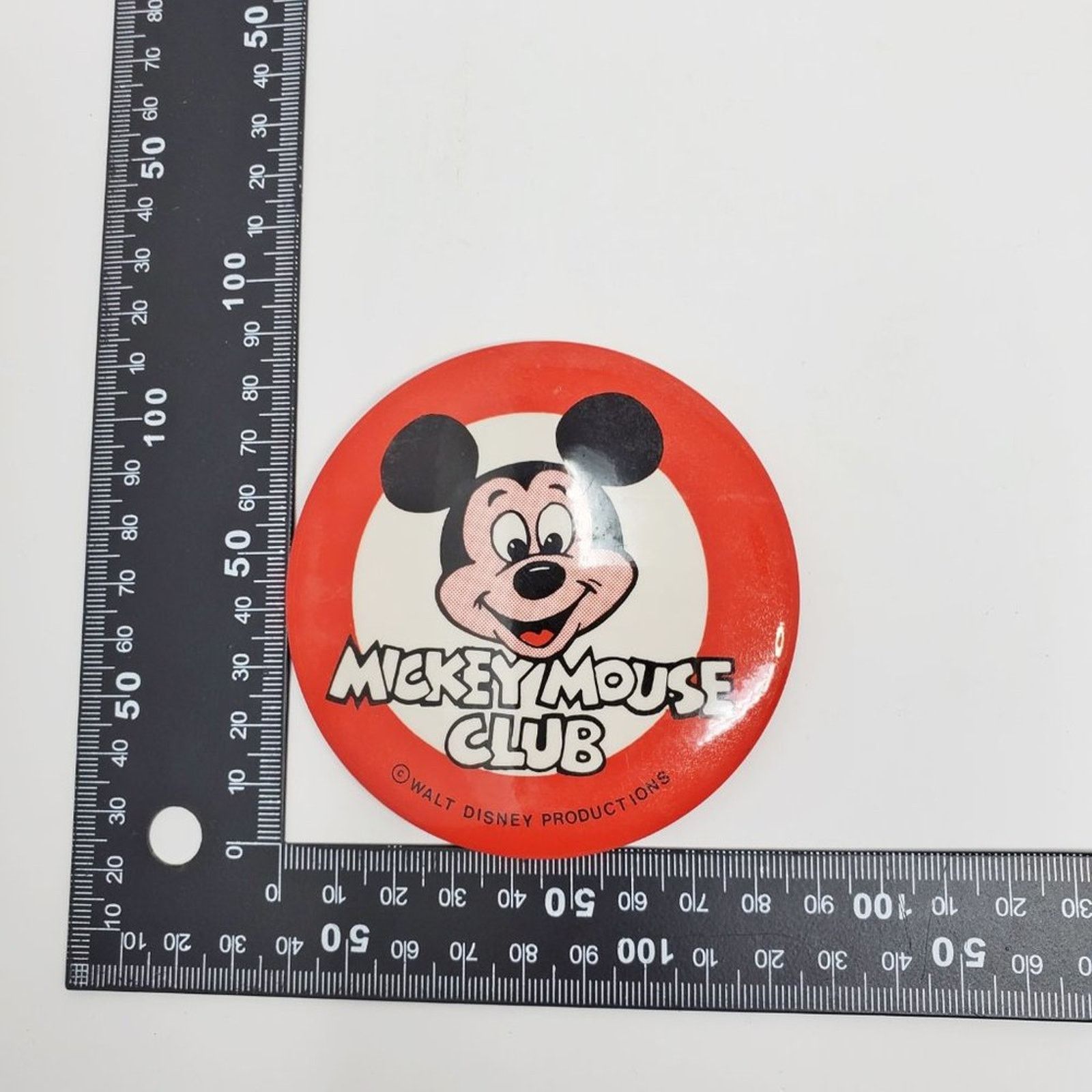 Disney Mickey Mouse Club w this Classic Red & White Mickey Button | Grailed
