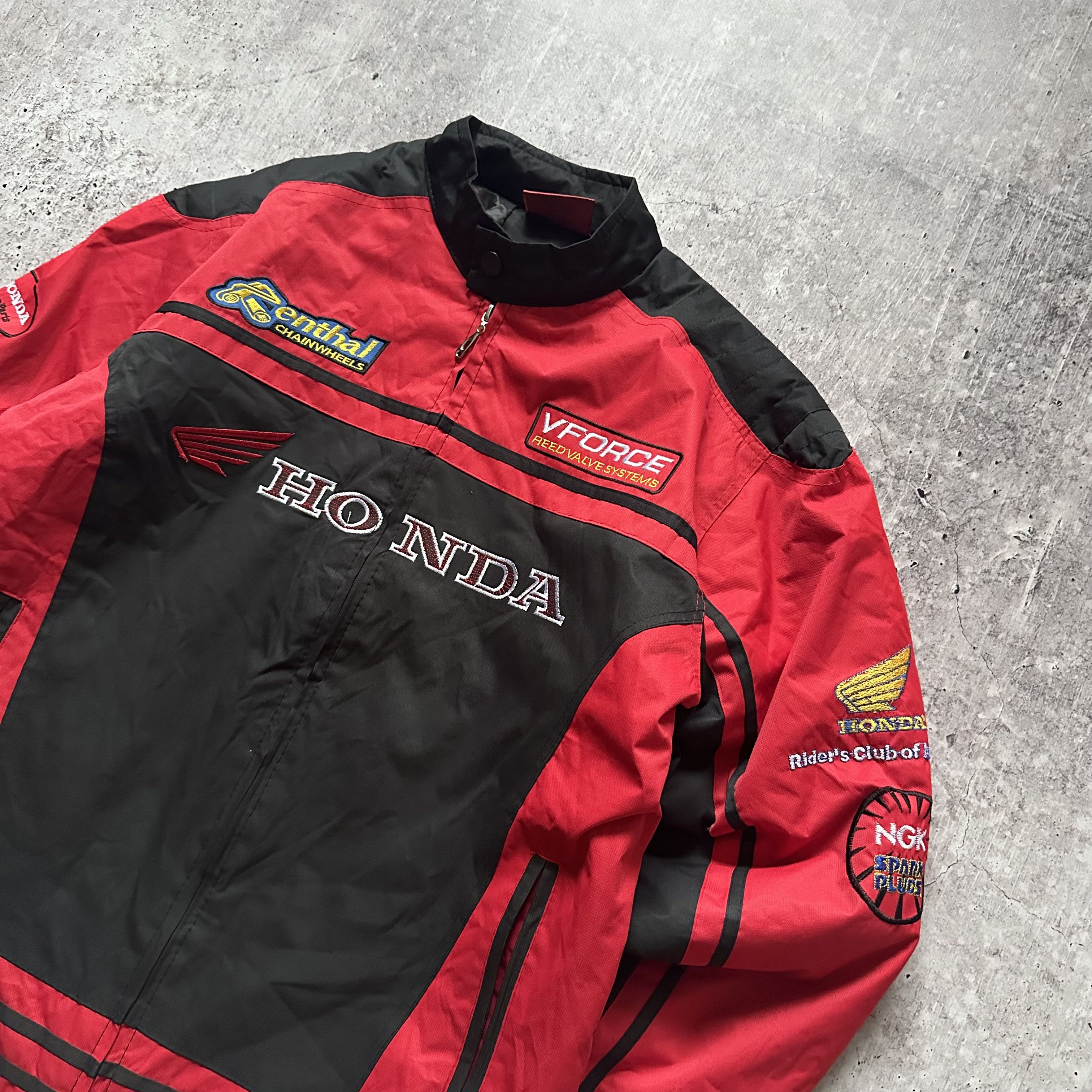 Honda × Racing × Vintage Honda Vintage Moto Racing Vintage Avant Garde ...