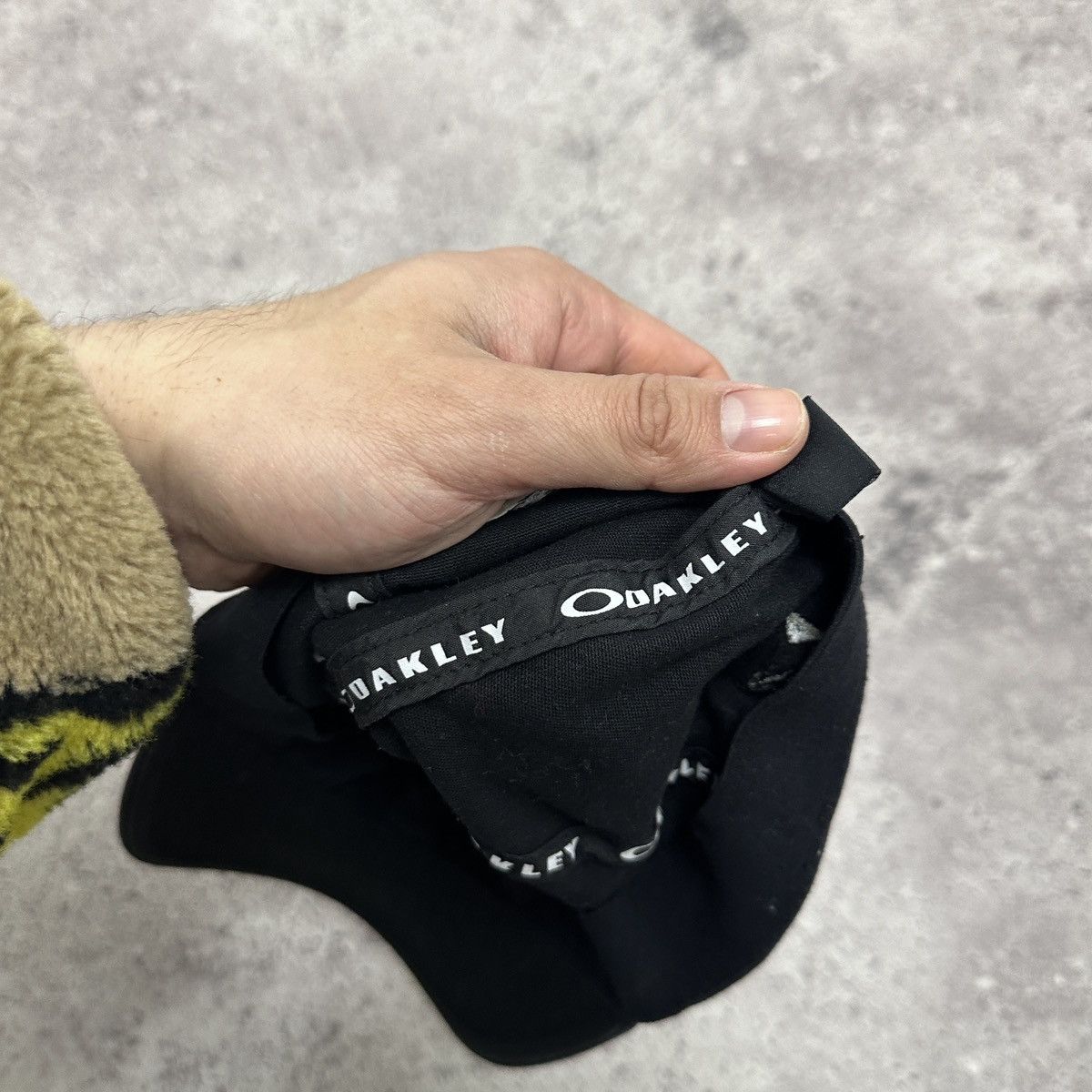 Oakley × Vintage Vintage 90s 00s y2k Oakley Sun Faded Cap with puff logo hype | Grailed