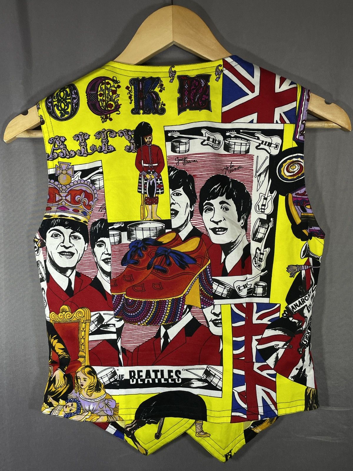 Archival Clothing × Band Tees × Versace Jeans Couture Rare archival ...