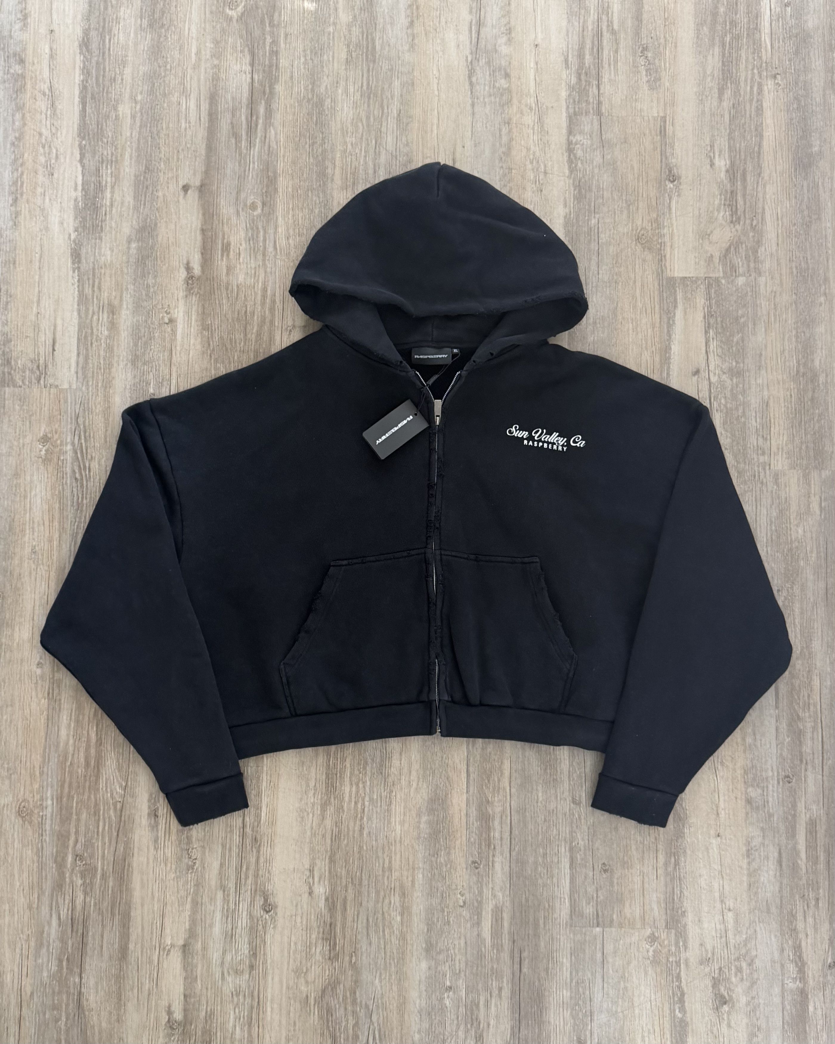 The GV Gallery GvGallery Raspberry Hills 'Sun Valley' Zip Up Hoodie ...