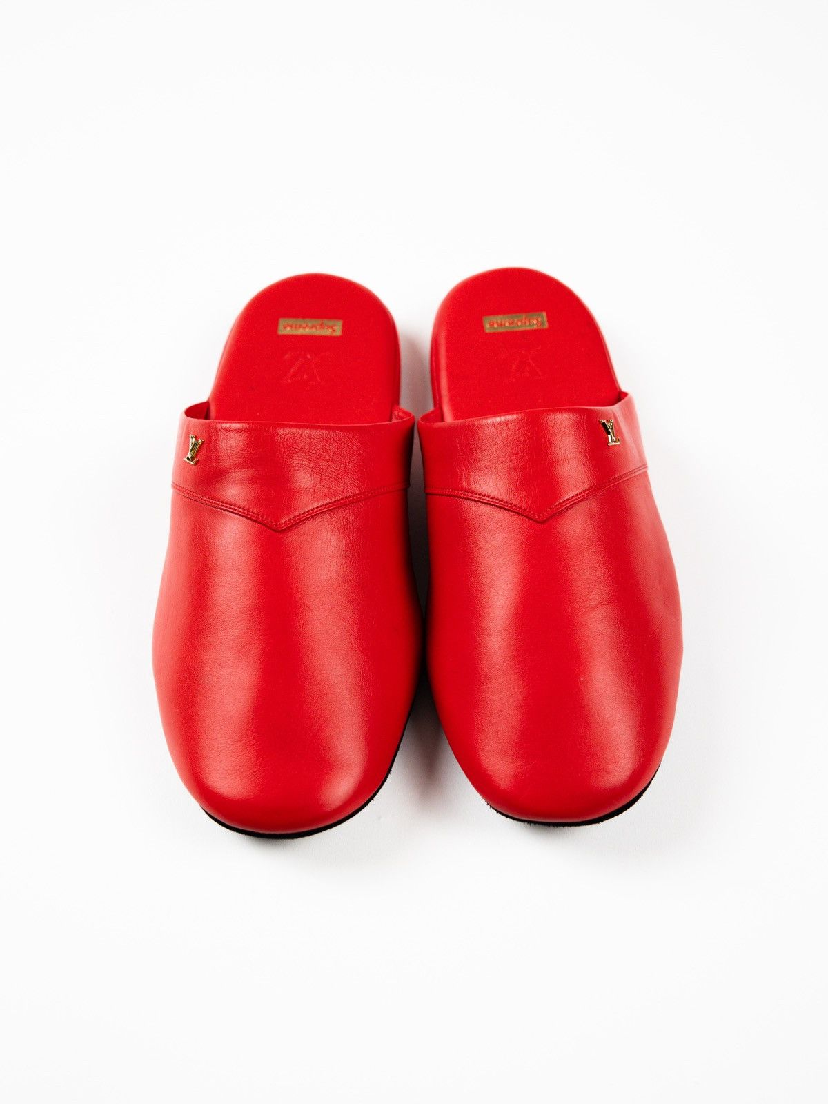 Louis Vuitton × Supreme Louis Vuitton x Supreme Red Hugh Slippers 2017 ...